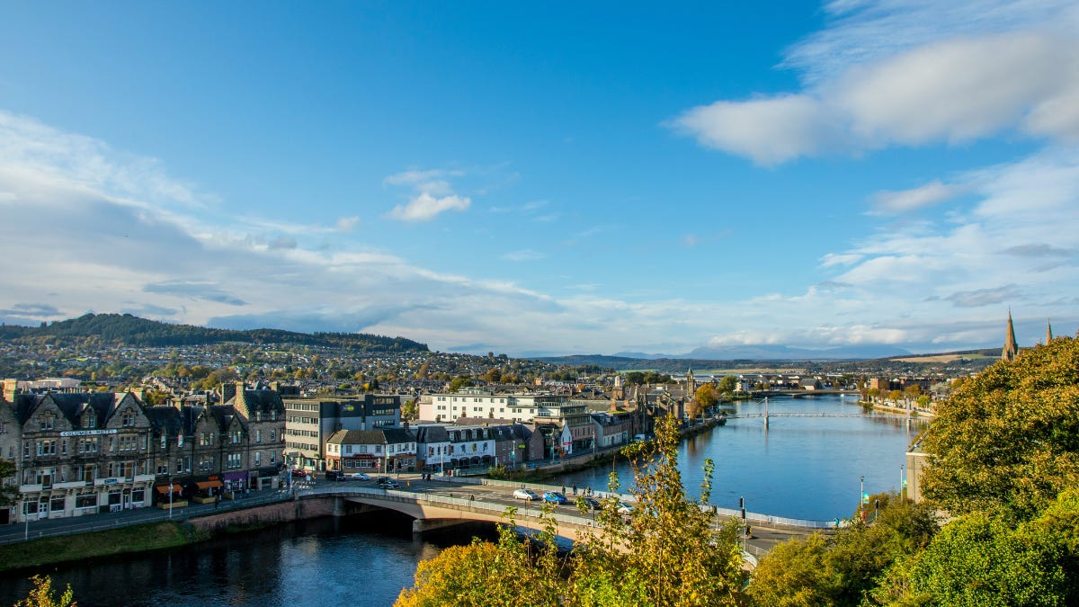 Discover Inverness: Gateway to the Highlands!