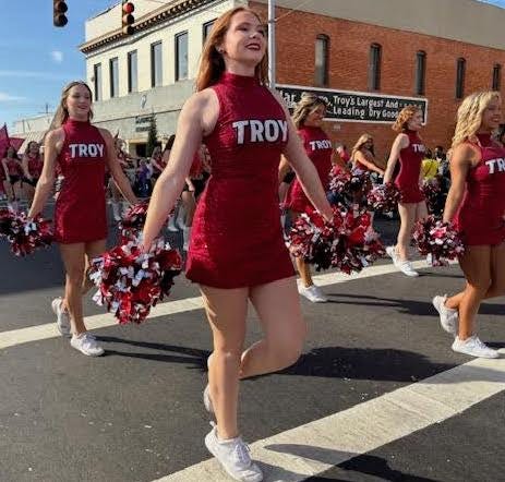 Troy Homecoming Parade Photos, text and captions