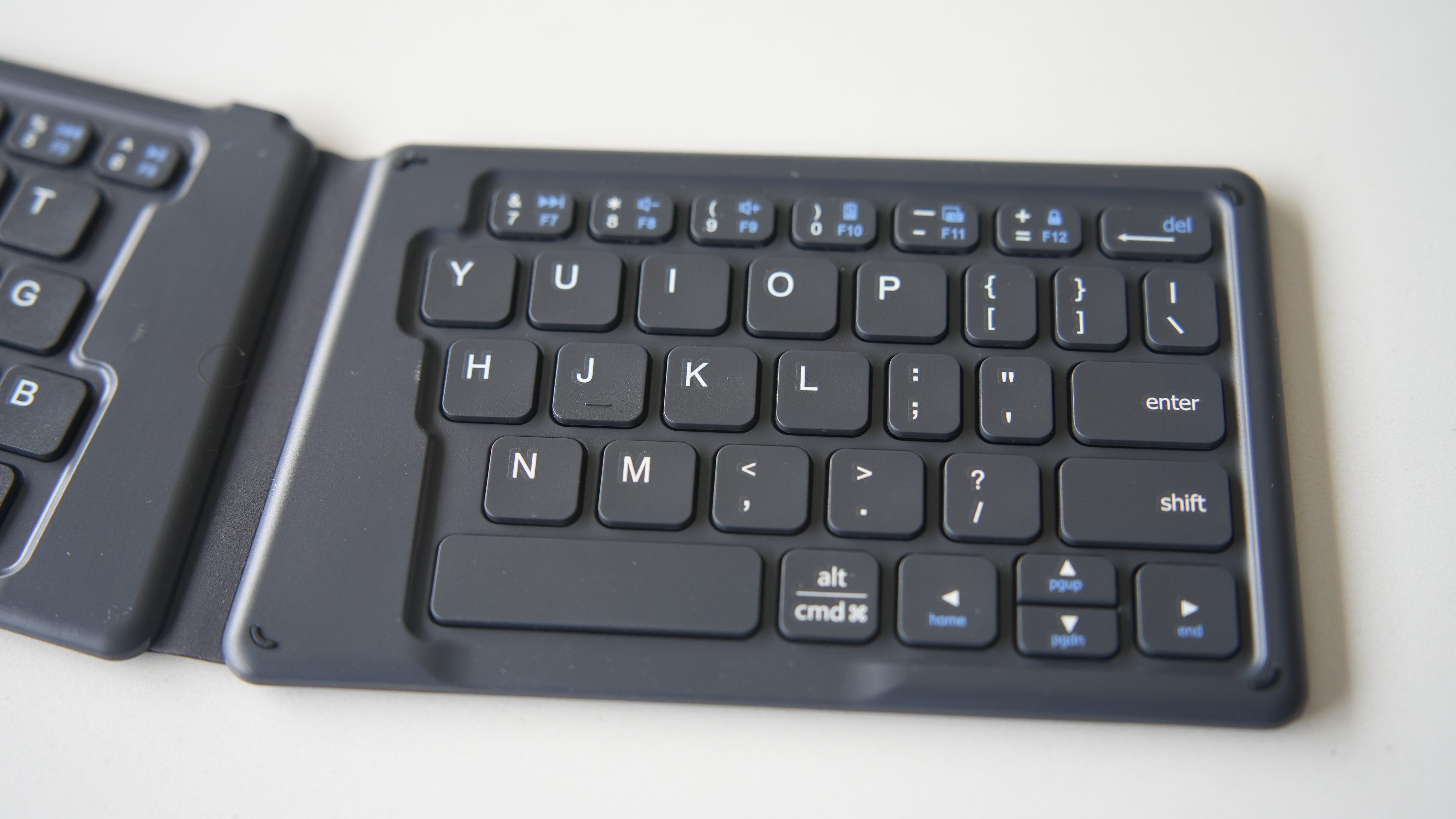 Targus Ergonomic Folding Keyboard review: Portable text entry for all ...