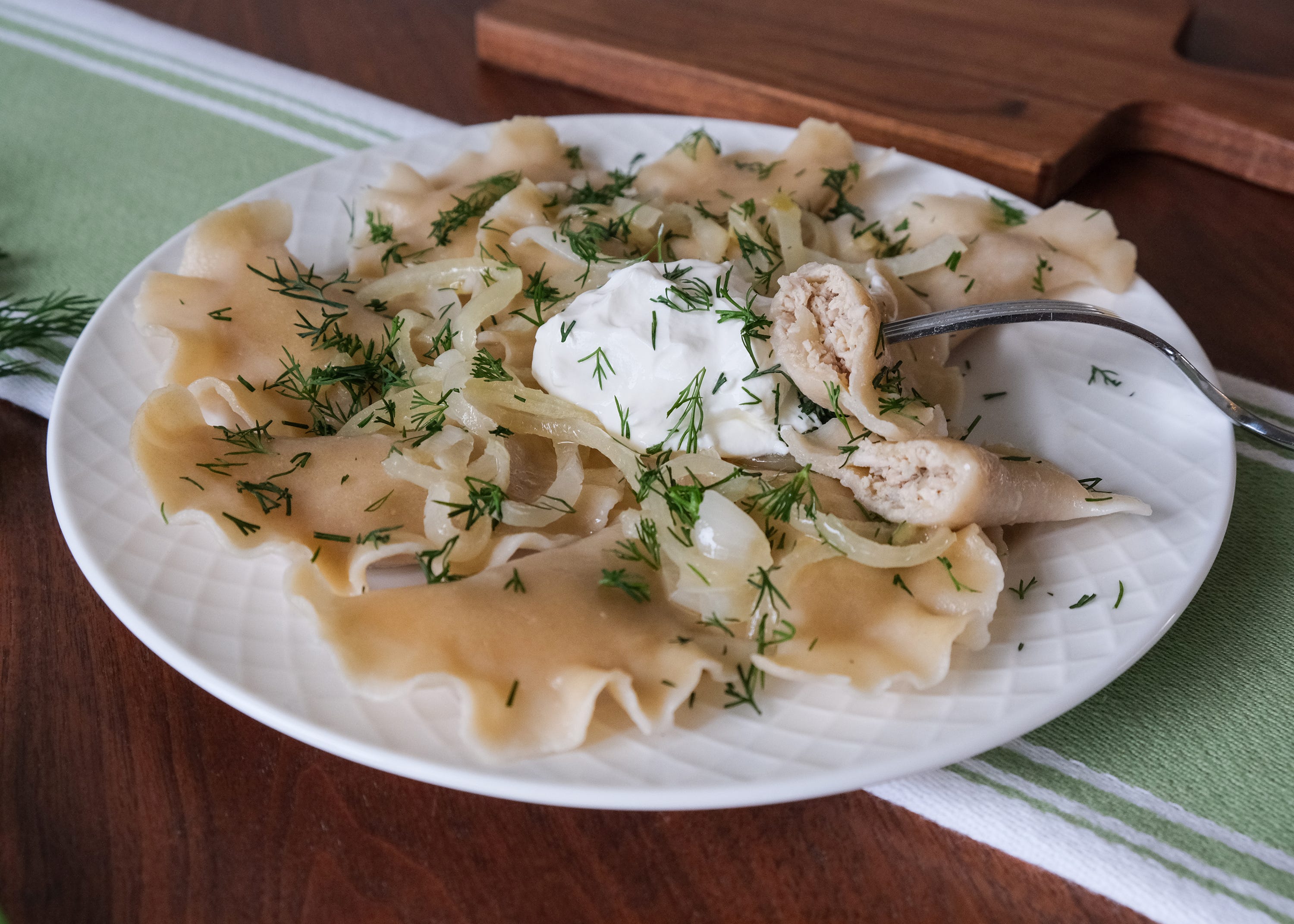 Traditional Ukrainian varenyky recipe - by Darya Zorka