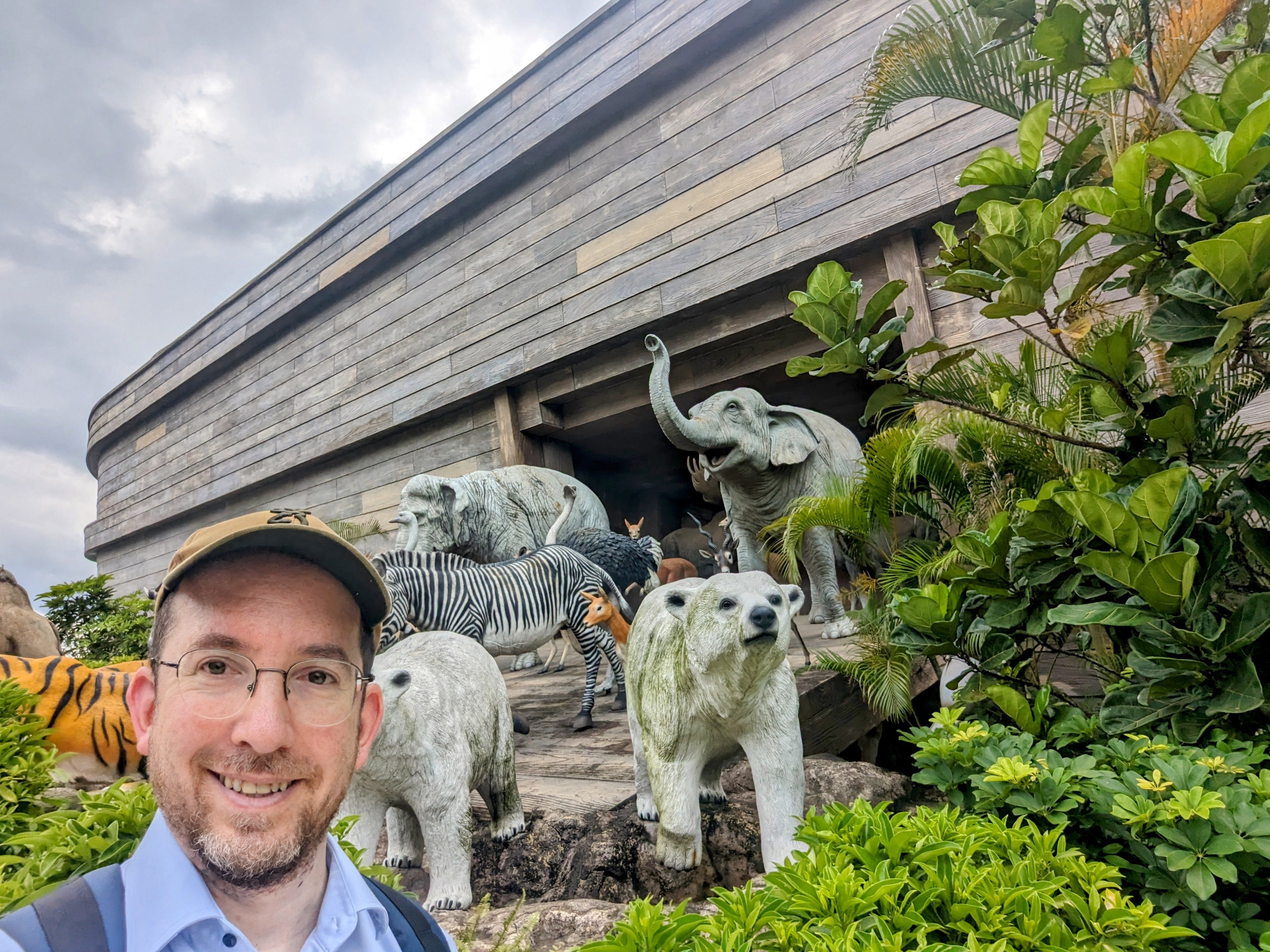 Hong Kong Noah - by Natan Slifkin - Rationalist Judaism