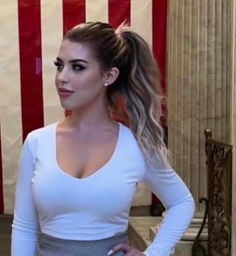 Isabella DeLuca | Substack