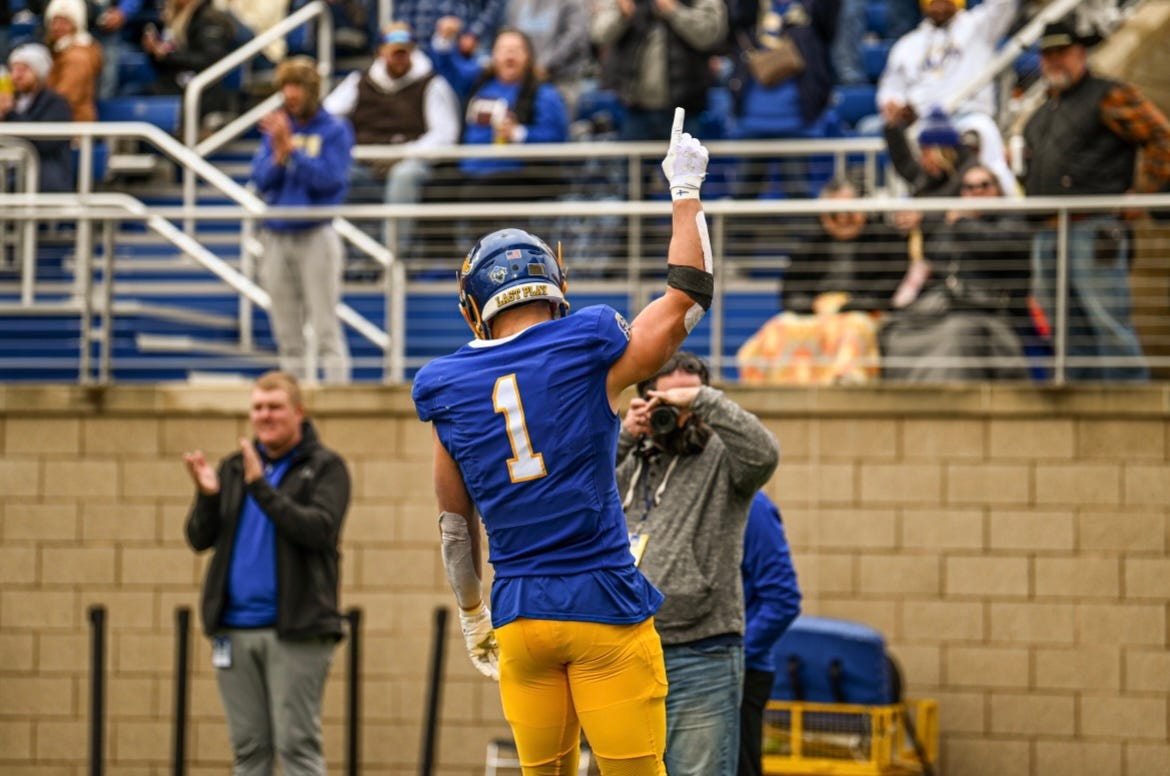 Football Midterm Report Card - Kyle’s Substack