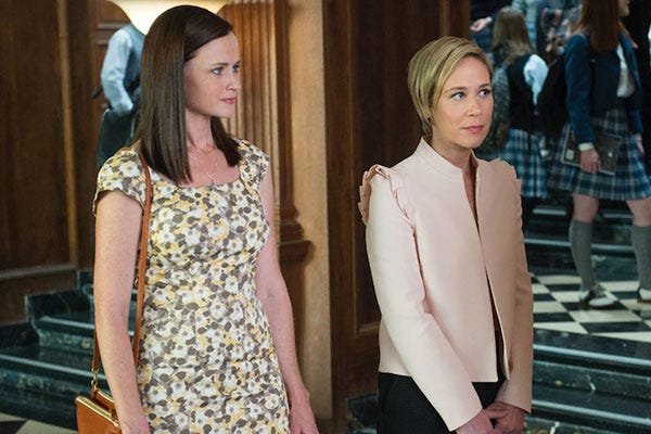 Taylor Swift and Gilmore Girls: Which Songs Relate to Every Character?