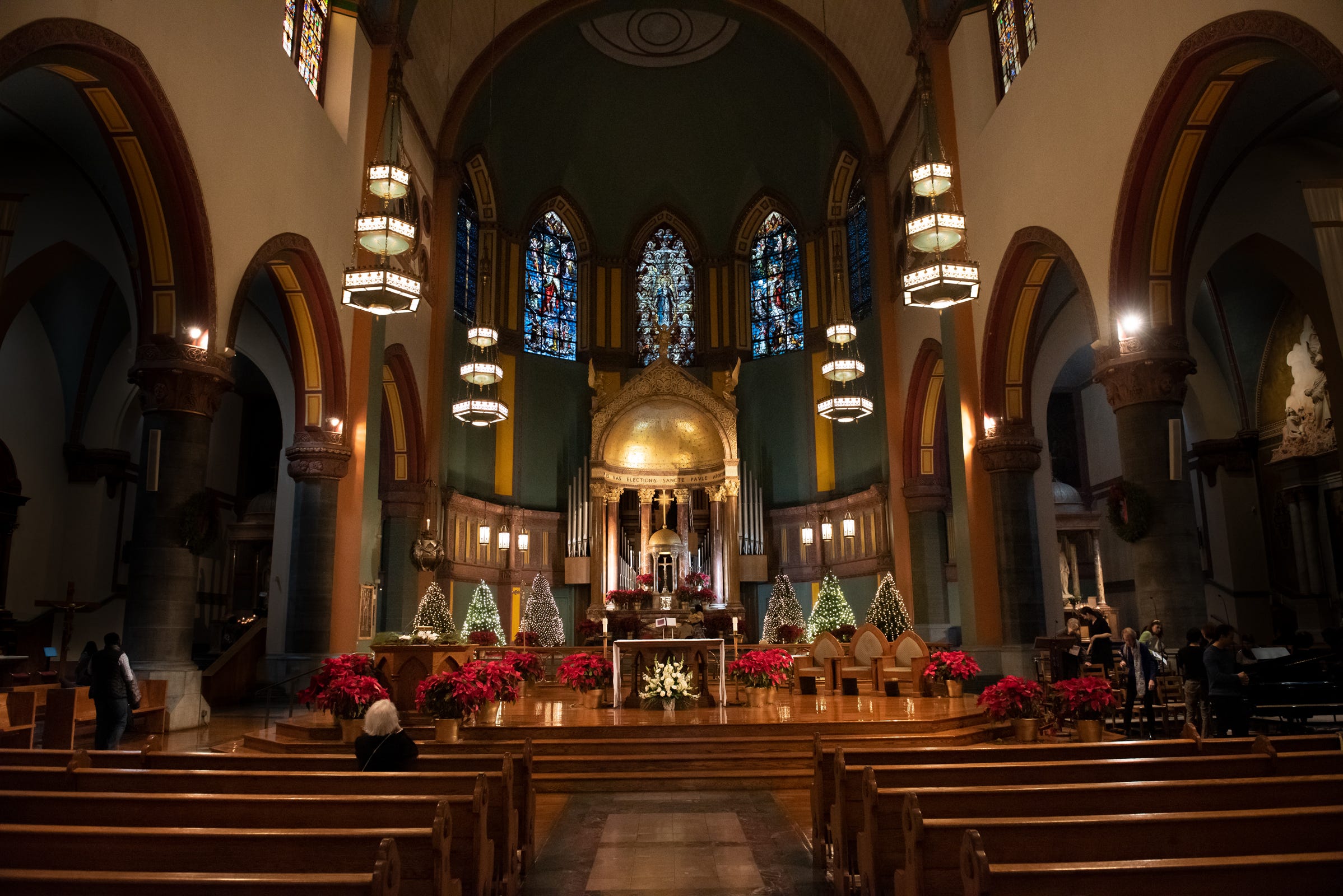 The Spiritual Heart of the City: A Tour of Manhattan's 10 Most Stunning ...