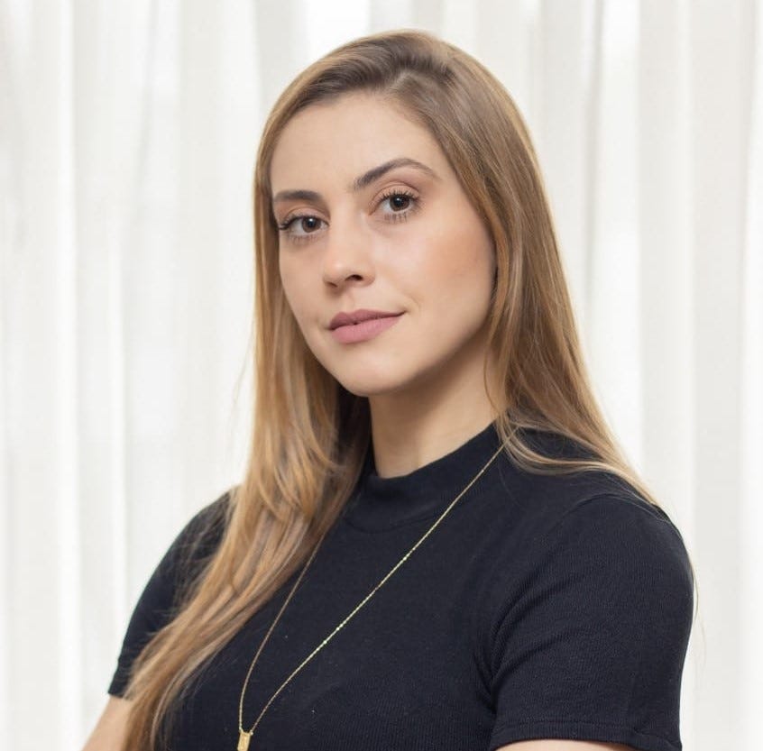 Gabriela Debas | Substack