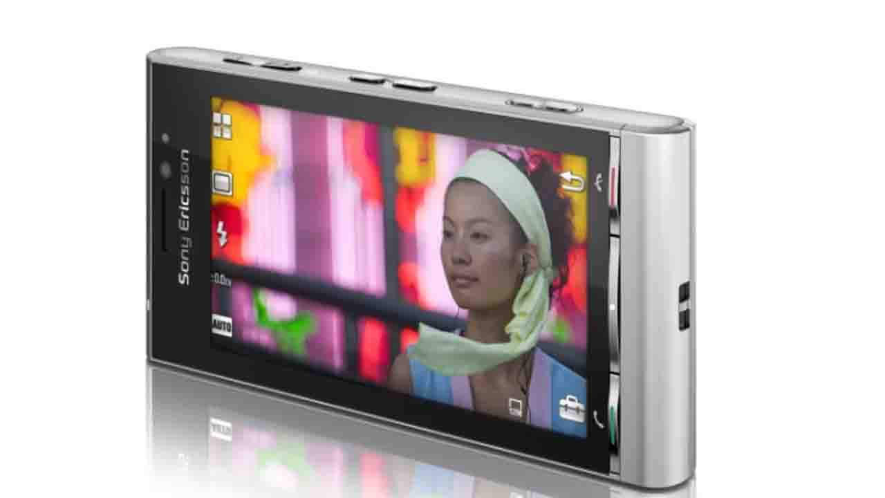 A Look Back at Sony Ericsson's Pioneering Phones of the 2000s