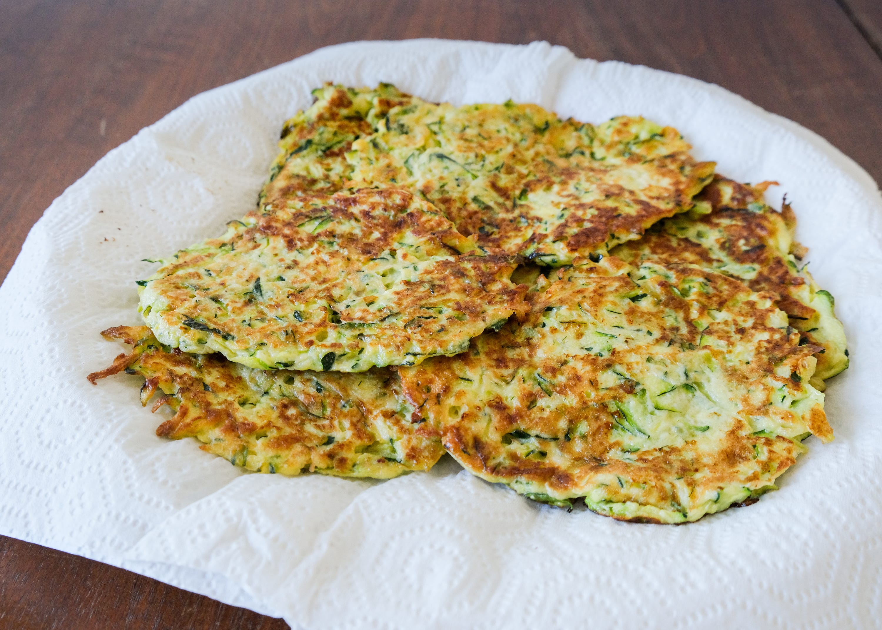 Easy and delicious zucchini recipes - by Darya Zorka