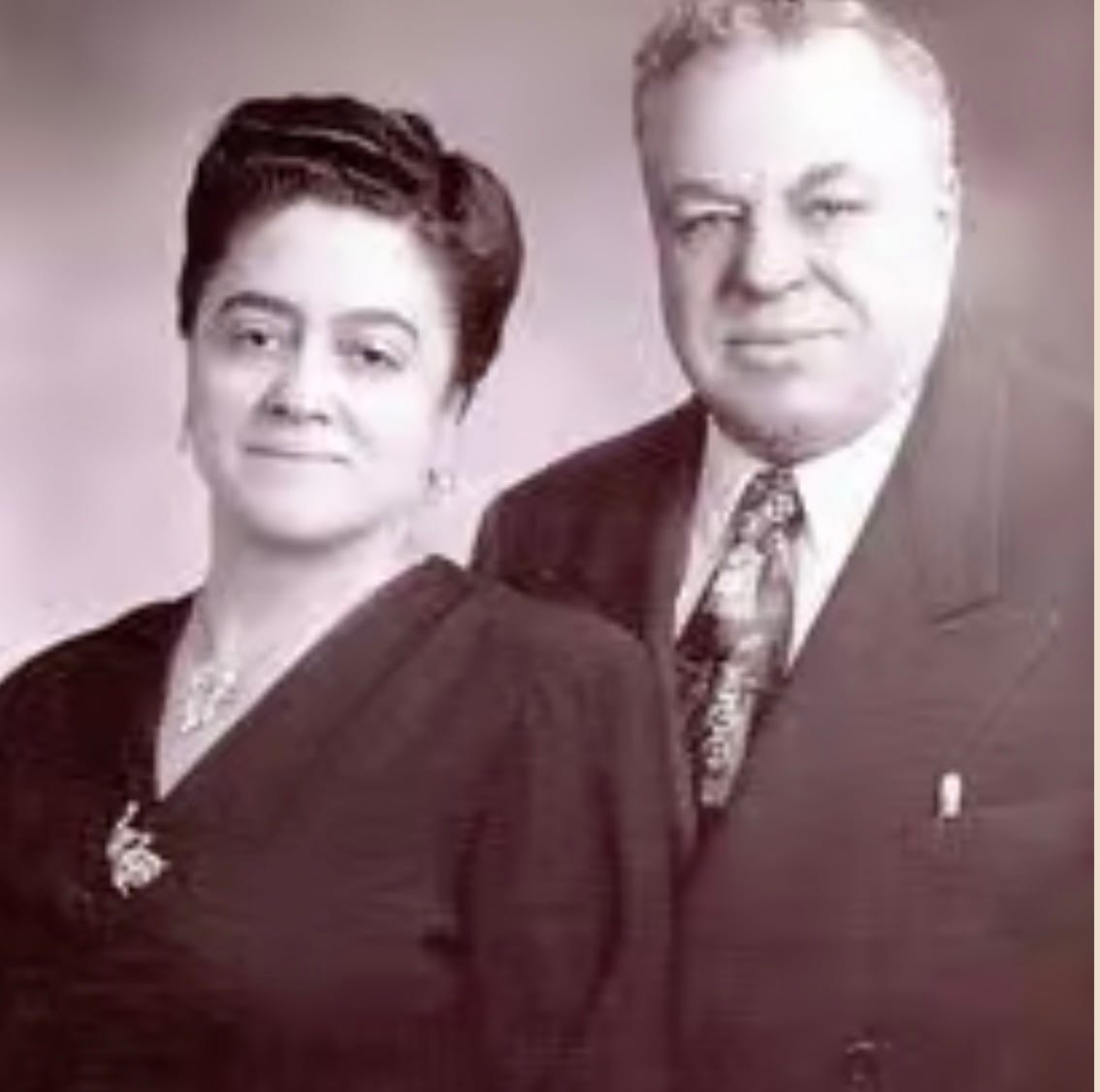 The Frozen Pizza Cradle - The Mix with Robert Simonson