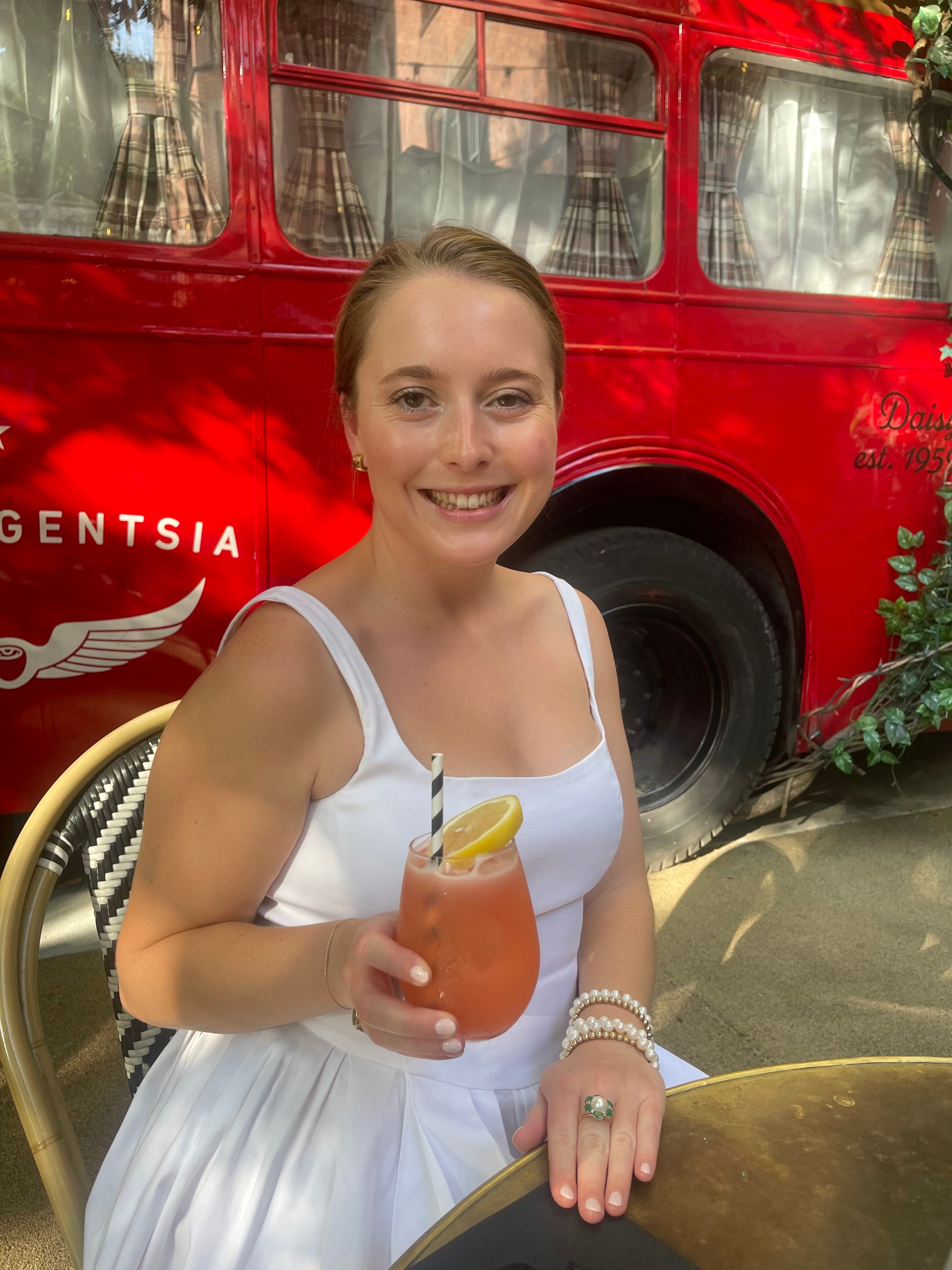 Alixandra Rutnik | Substack