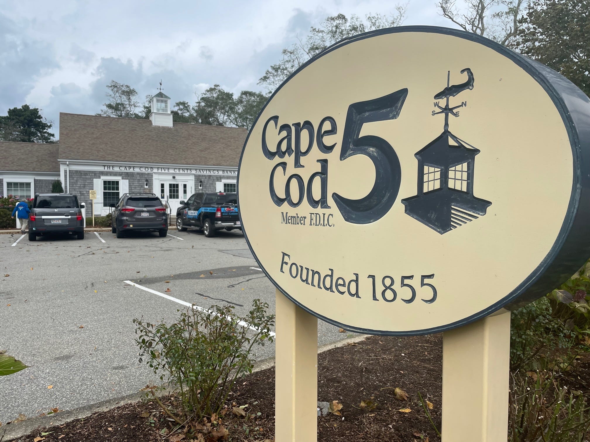 Is Cape Cod 5 still a local bank? - by Seth Rolbein