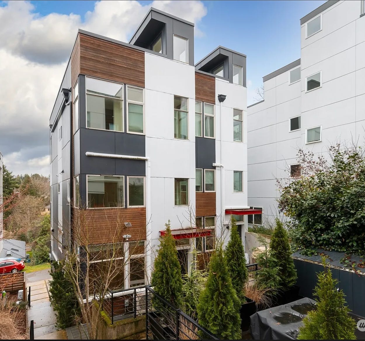 Neighborhood Spotlight: The Central District