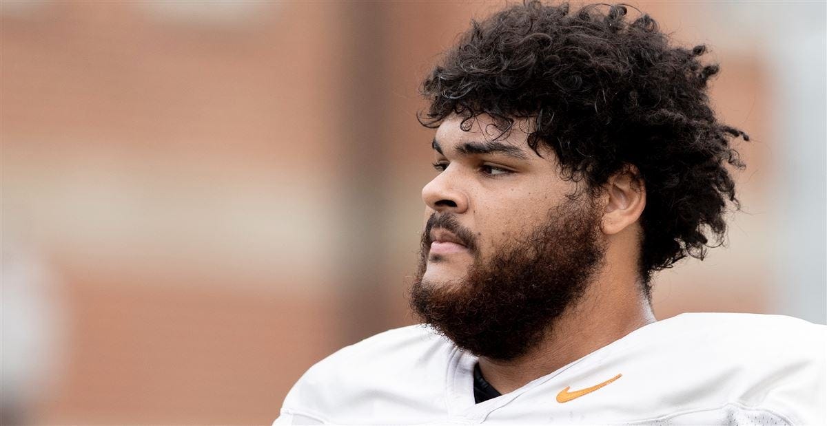 Darnell Wright - OT - Tennessee - by Theo Ash - Draft Time