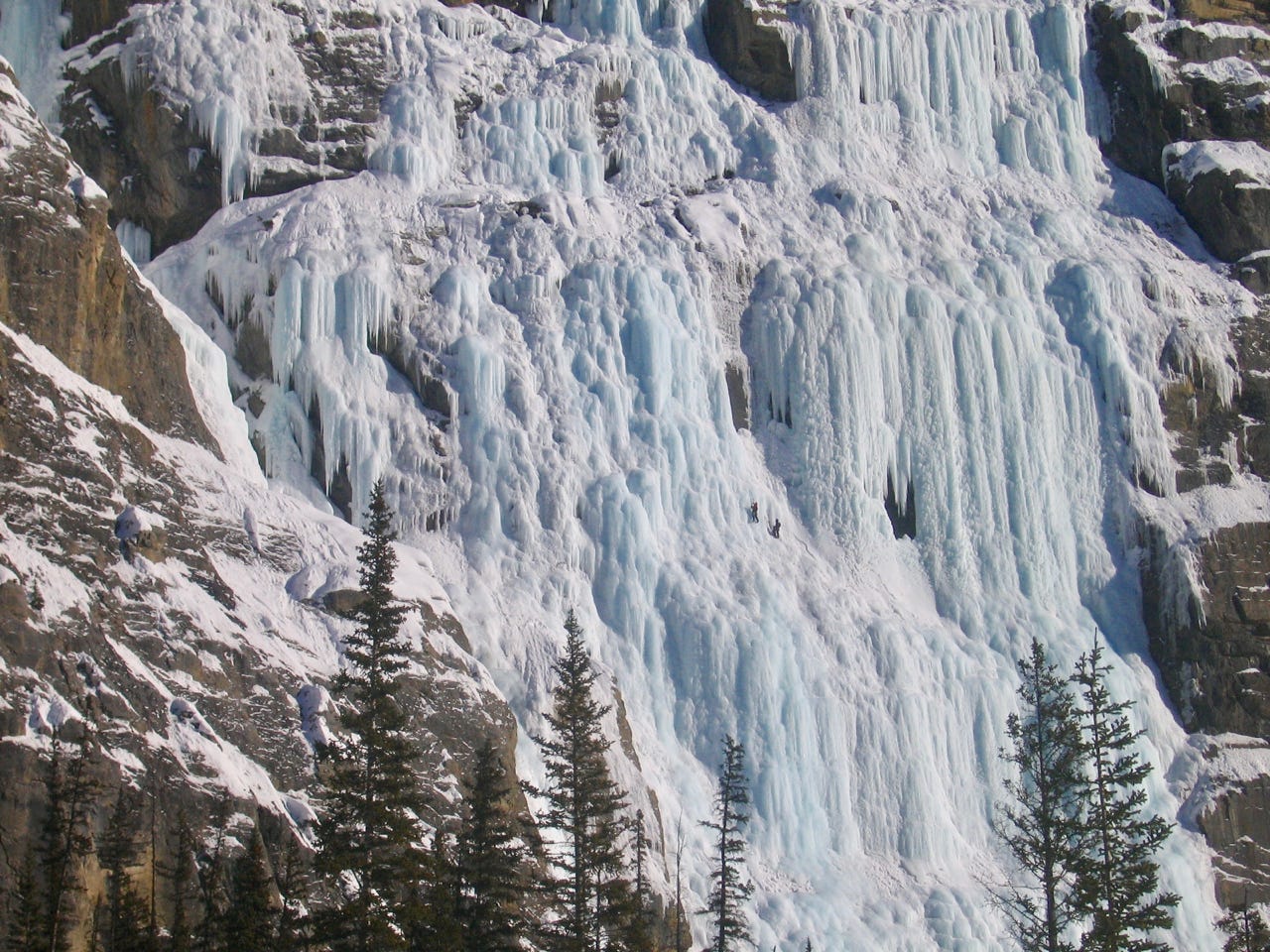 The Weeping Wall - by Bruce Elkin - Bruce’s Substack