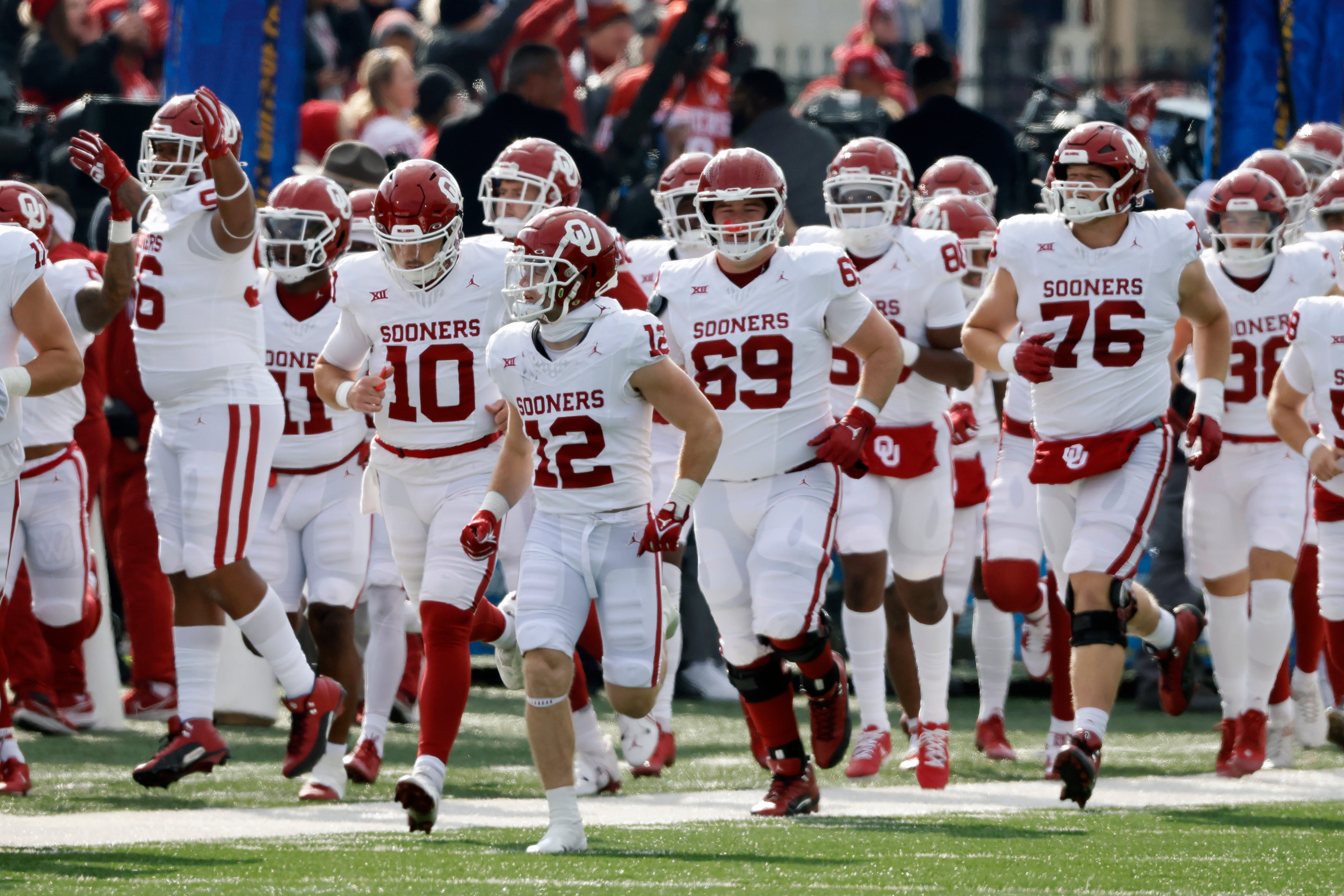 What's going on with the Sooner offense?