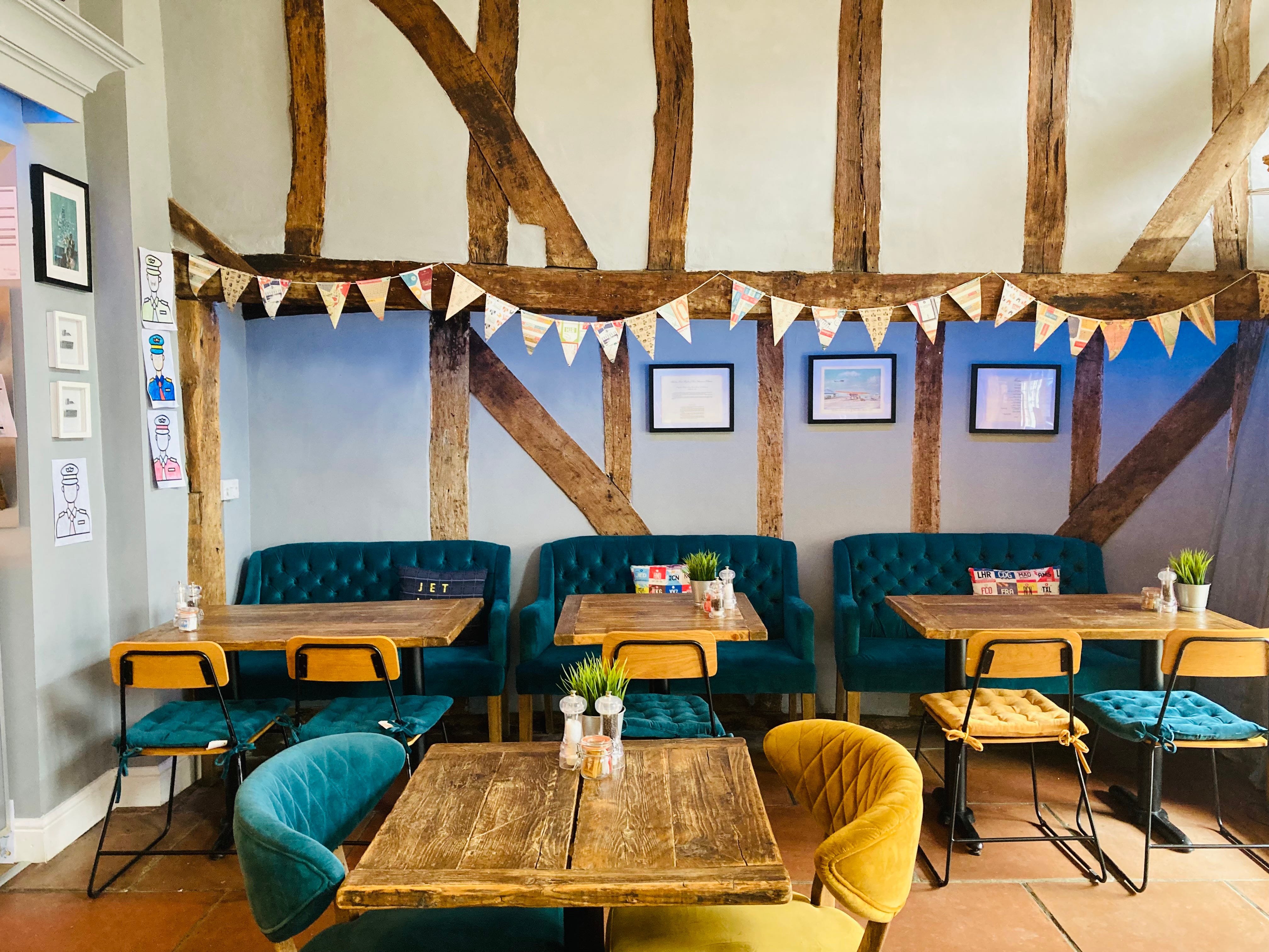 Review of Jet Lounge cafe in Hadleigh 2023
