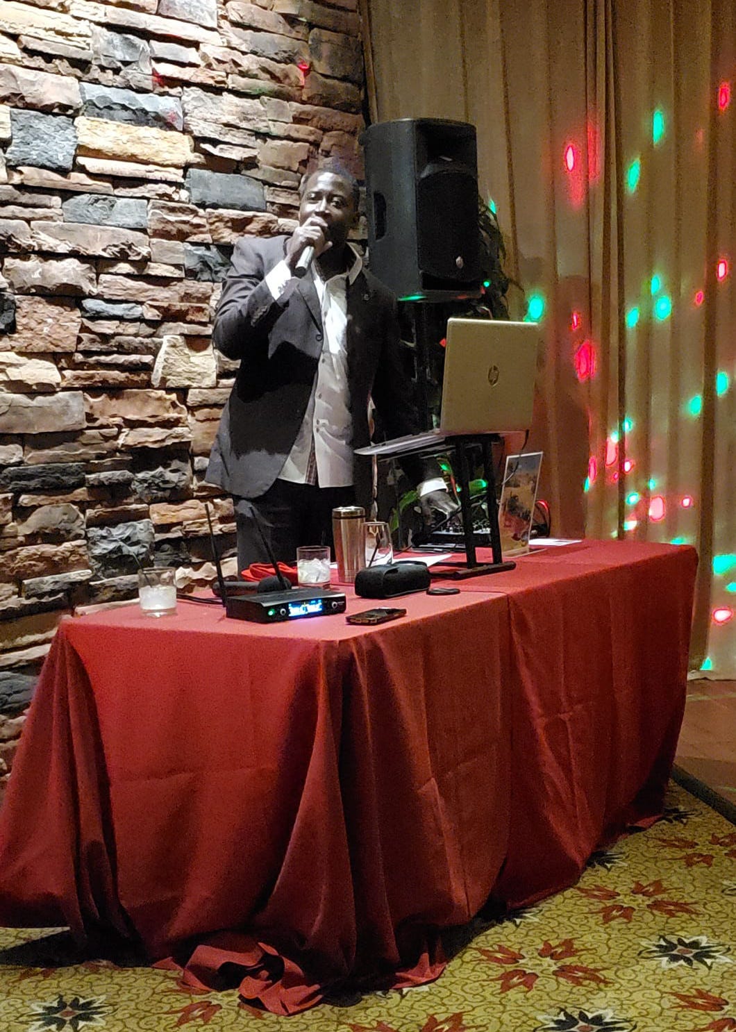 Vegas Happenings 12/4/23 - by Judy Thorburn