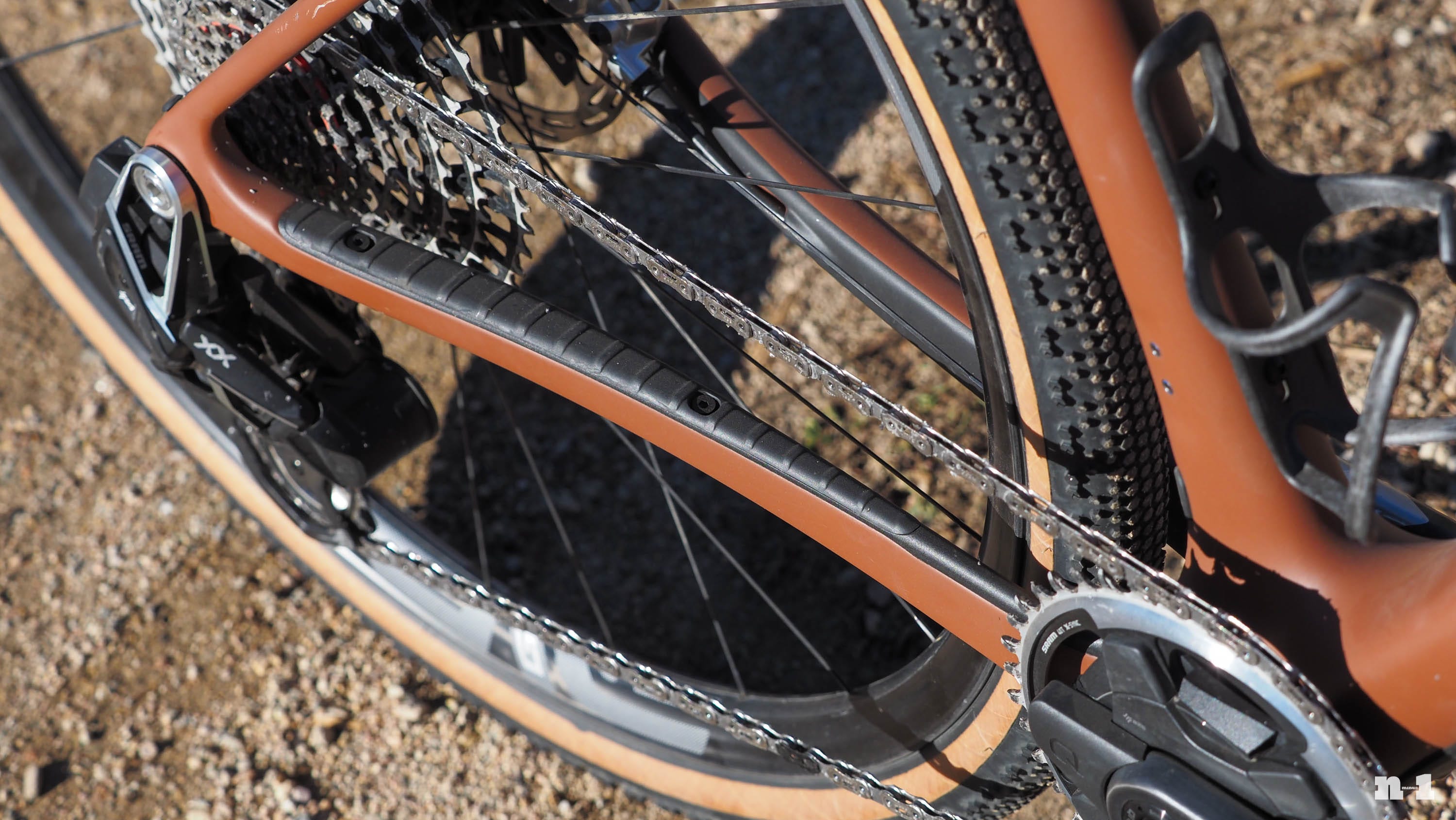 Enve MOG gravel bike review - by James Huang - n-1