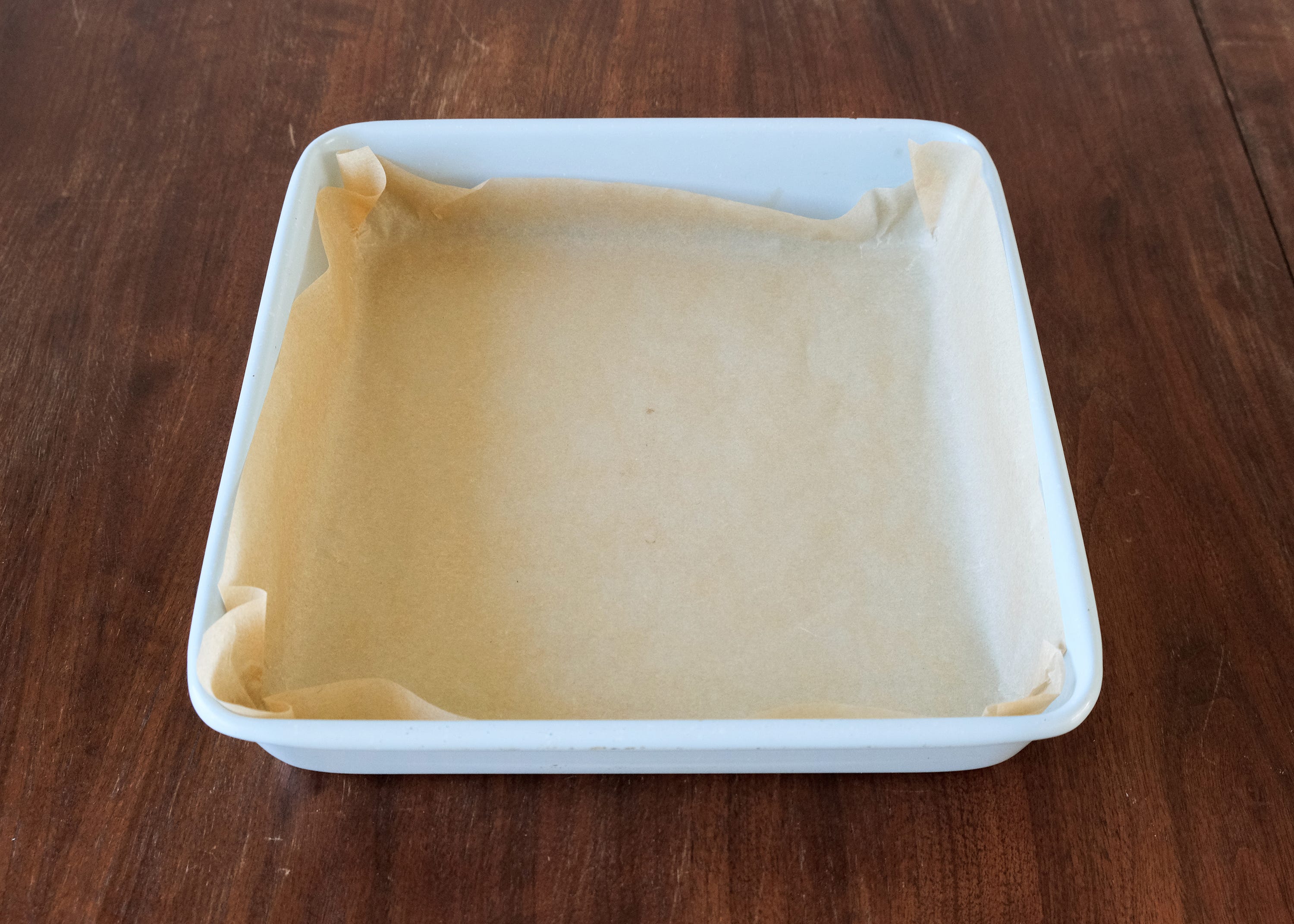 Mom’s signature apple cake recipe - by Darya Zorka