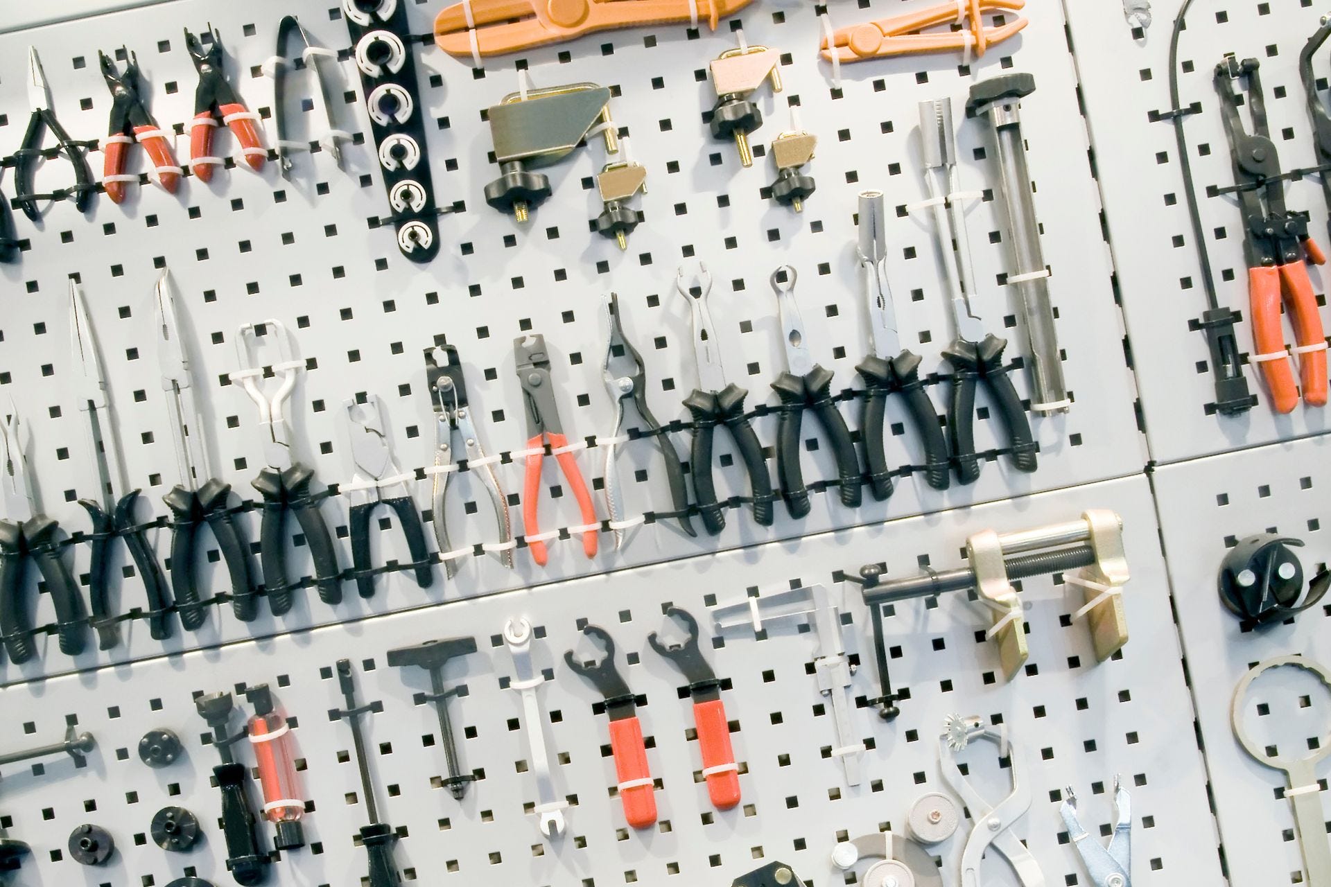 What Non-Mechanic Hobbies Make Good Gift Ideas?