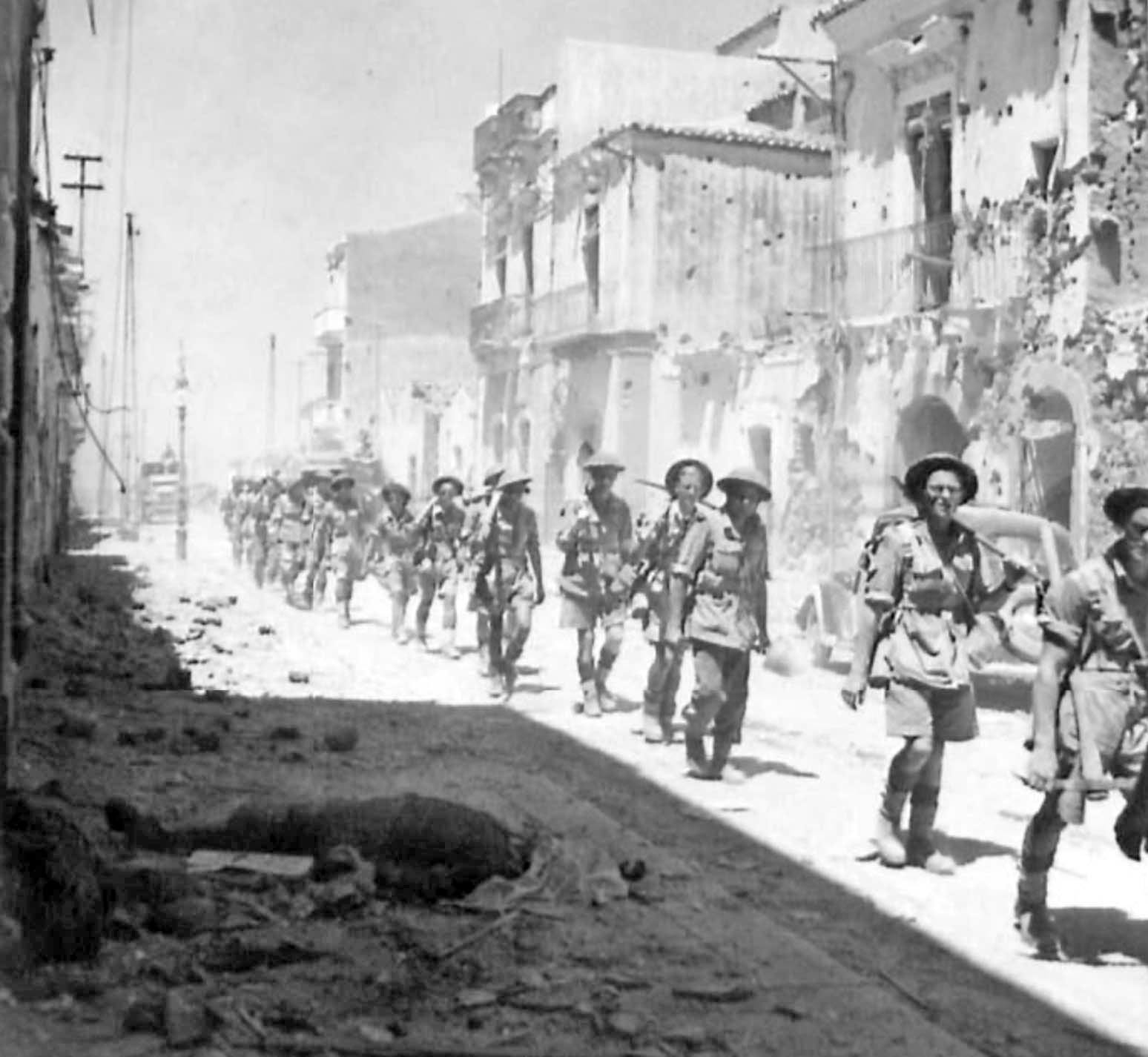 War artist takes Italian surrender - by Martin Cherrett