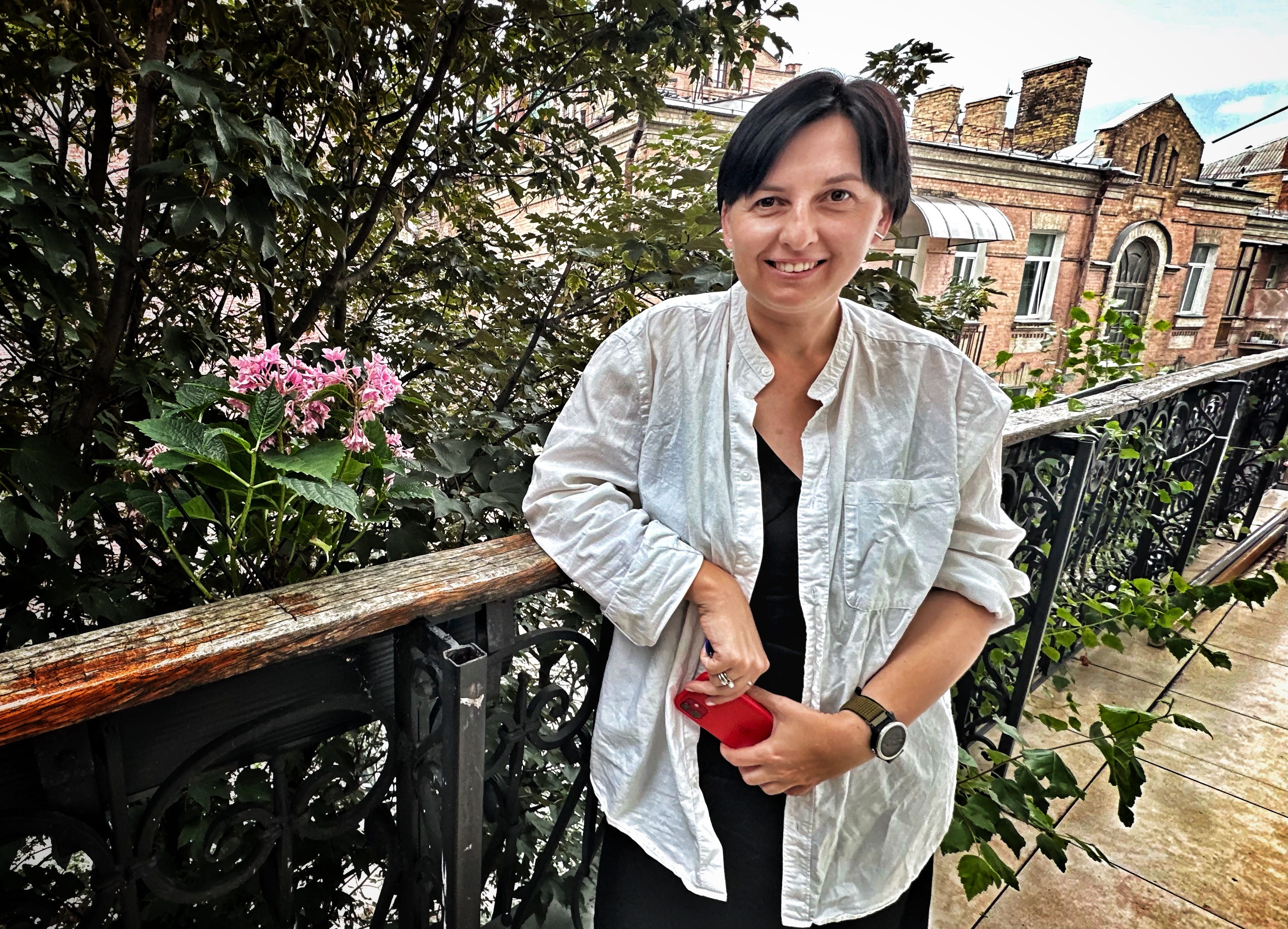 Penetrating the Fog of War: the lives of Ukraine's reporters covering ...