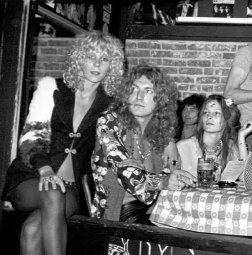 Sable Starr - by Verônika Lewis Shülman