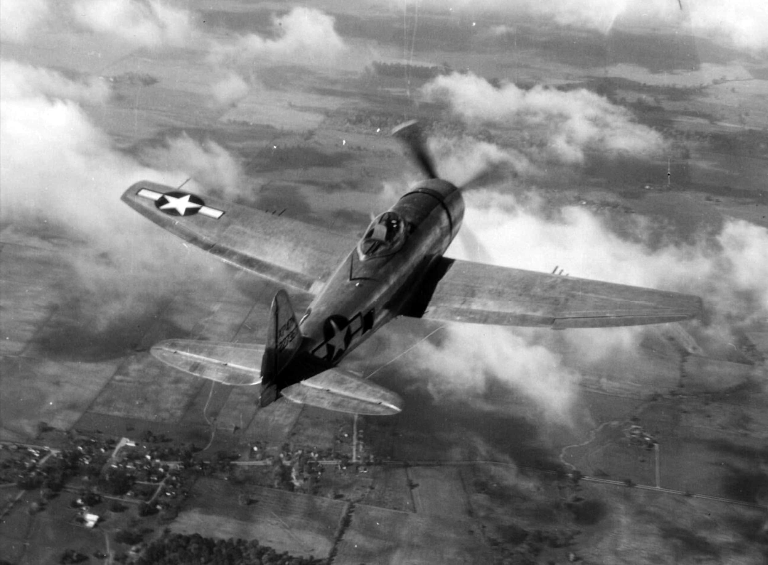 USAAF fighters surprise the Luftwaffe - by Martin Cherrett