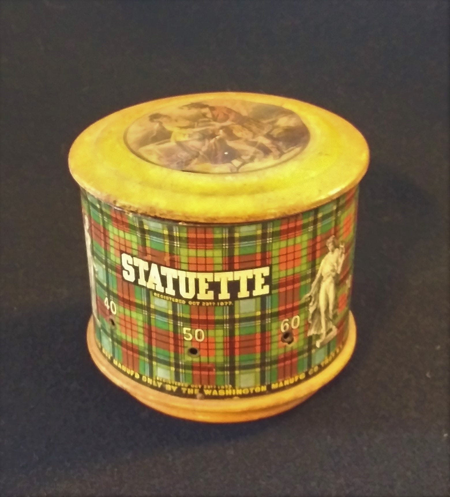 From the collection: a collar box - by Elaine Clements