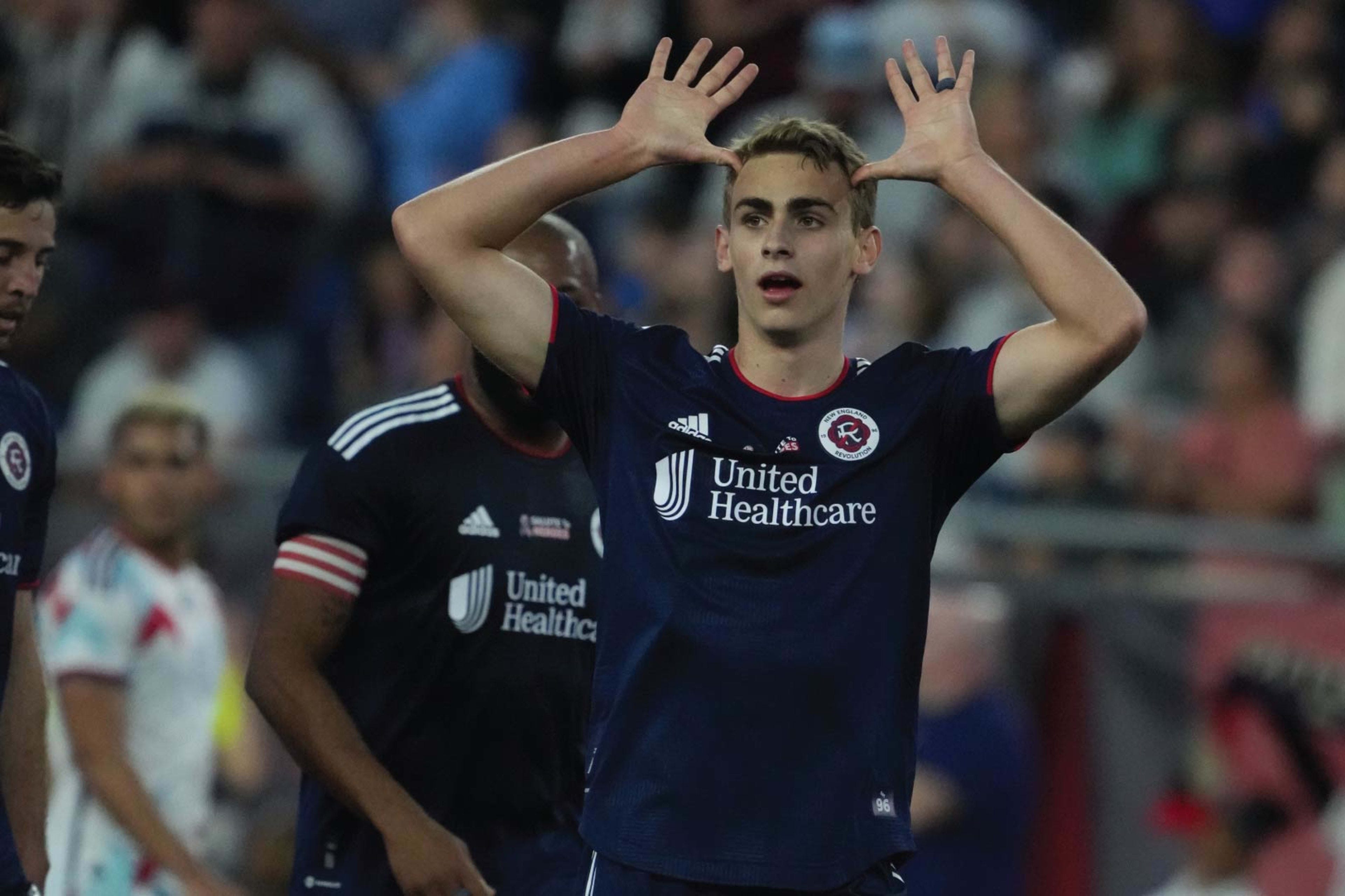 Noel Buck Talks About Prom and Graduation