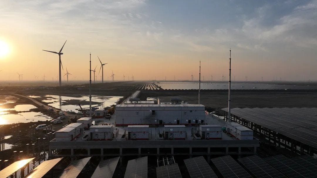 China's largest offshore solar-hydrogen farm began operation