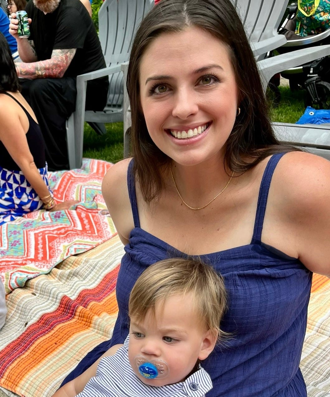 Hannah Suire | Substack