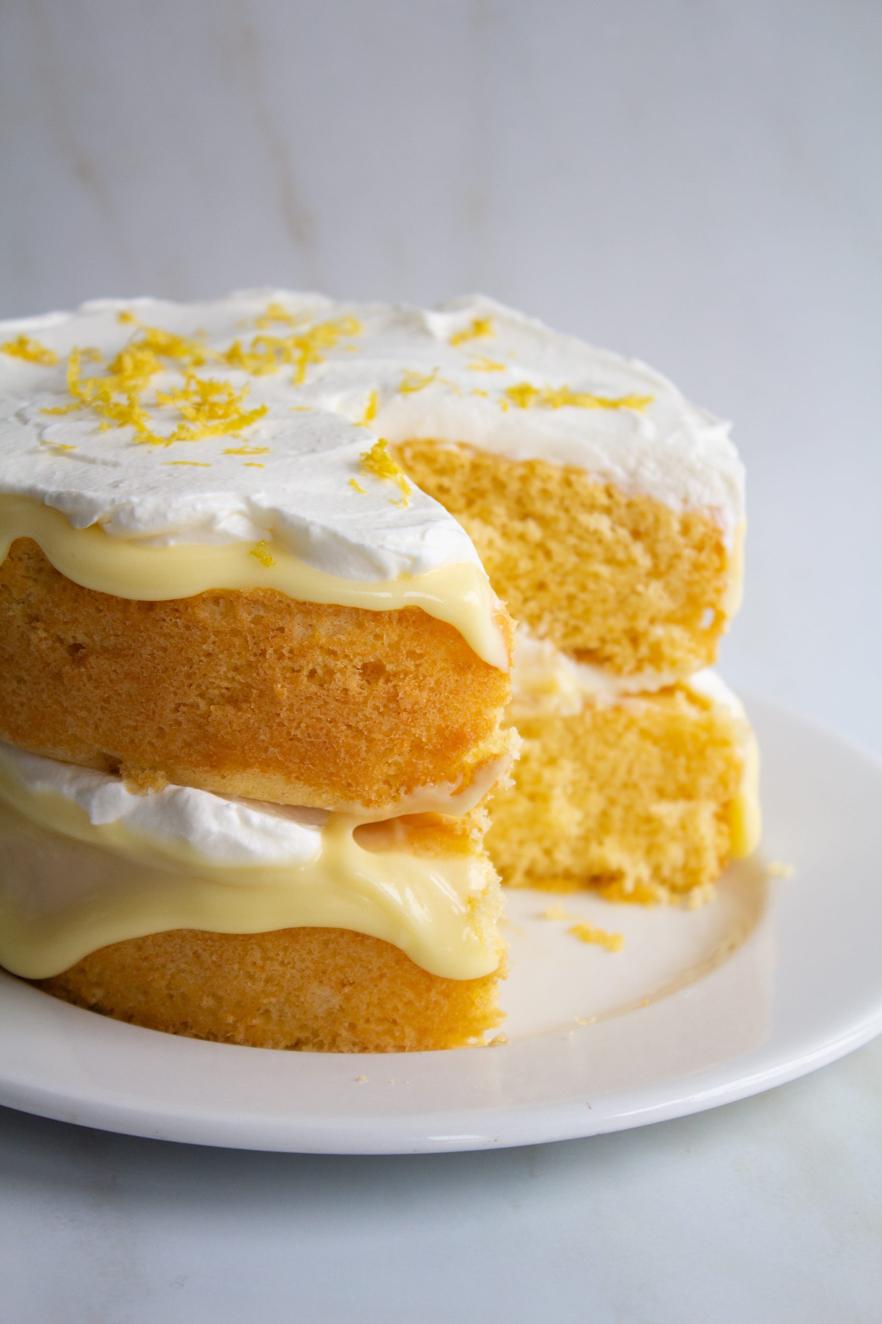 Light Lemon Curd Sponge Cake - The Food Room