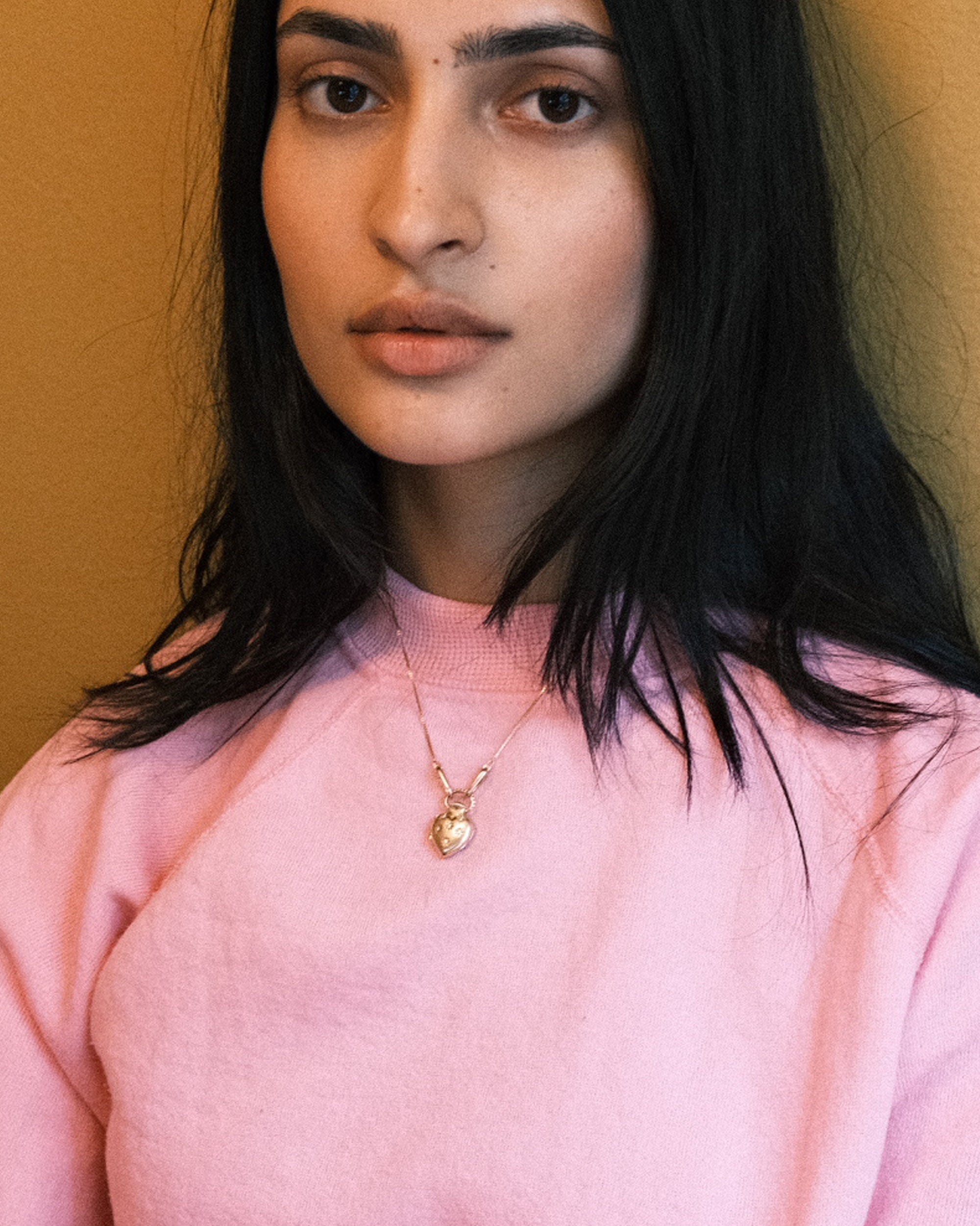 #SizeM 04 / What Rosé is wearing in APT. music video is the future of ...