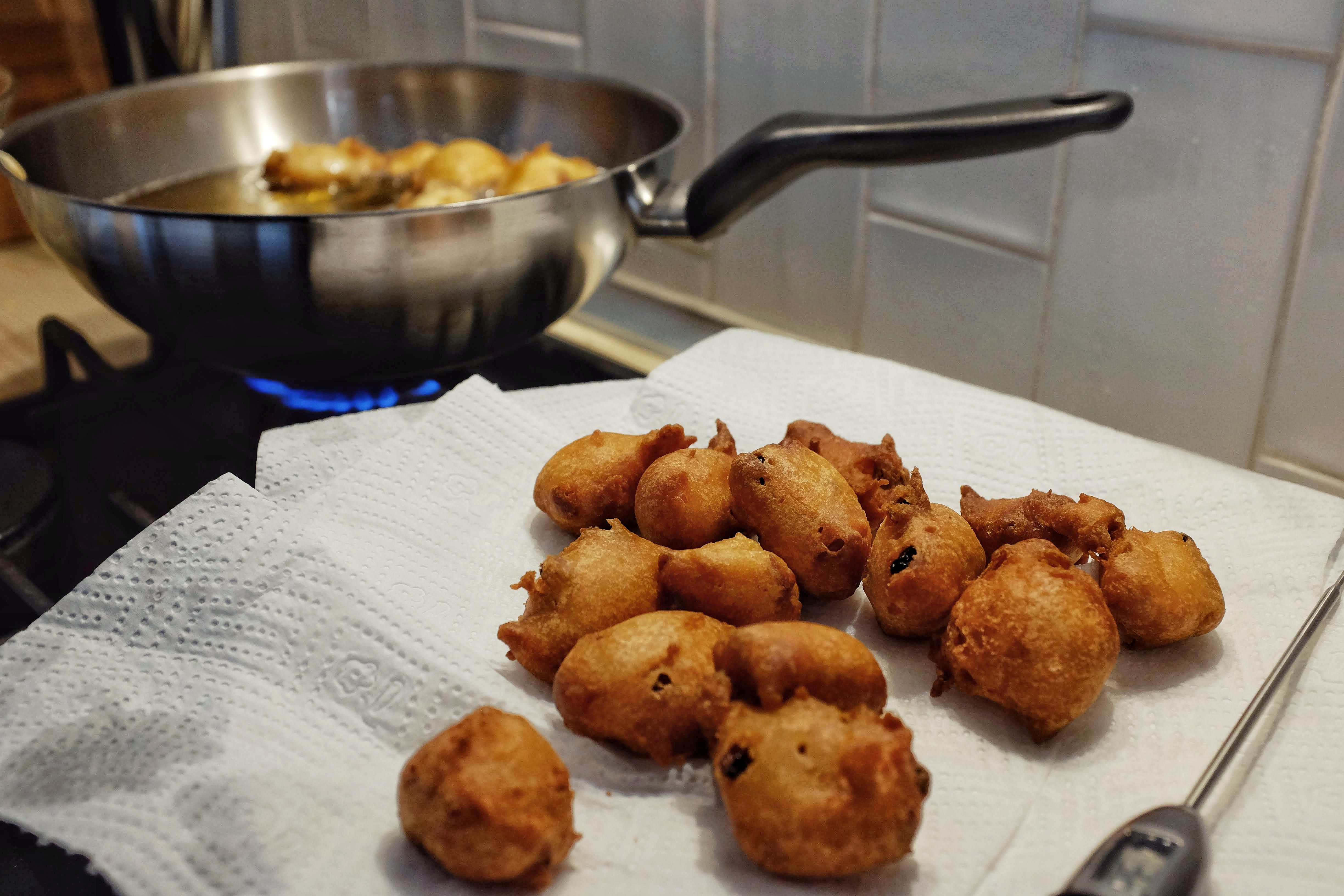 Long Live the Carnival Fritters - by Sinù Fogarizzu