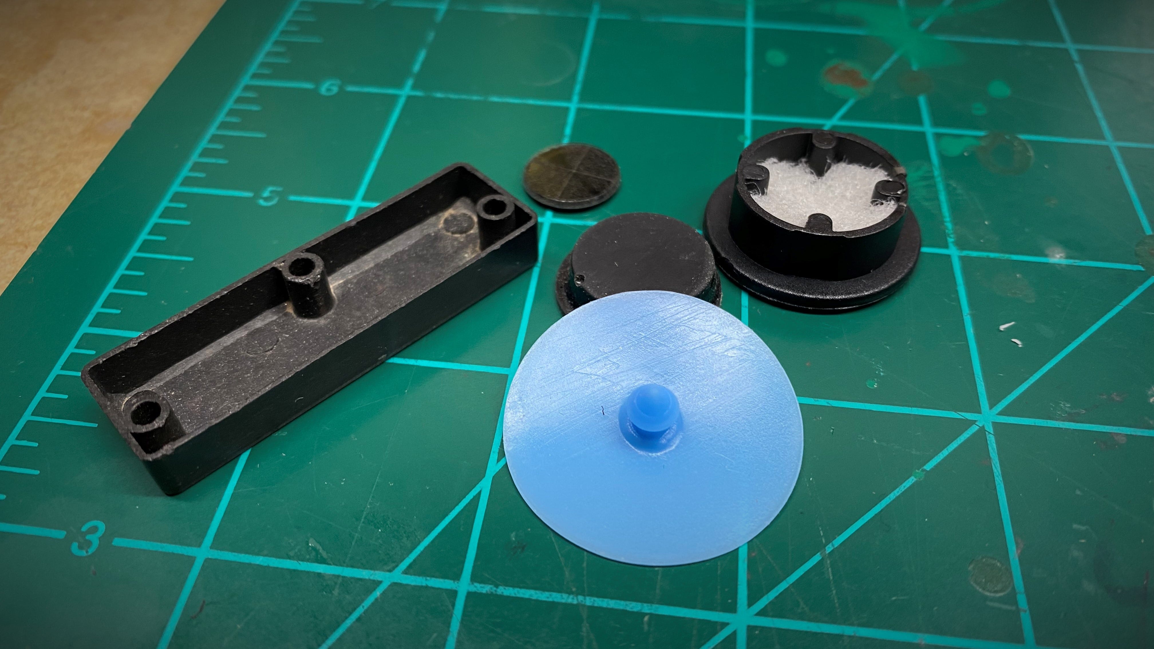 Receptacle for Unknown Widgets - J ROBERT CLARK - MAKES