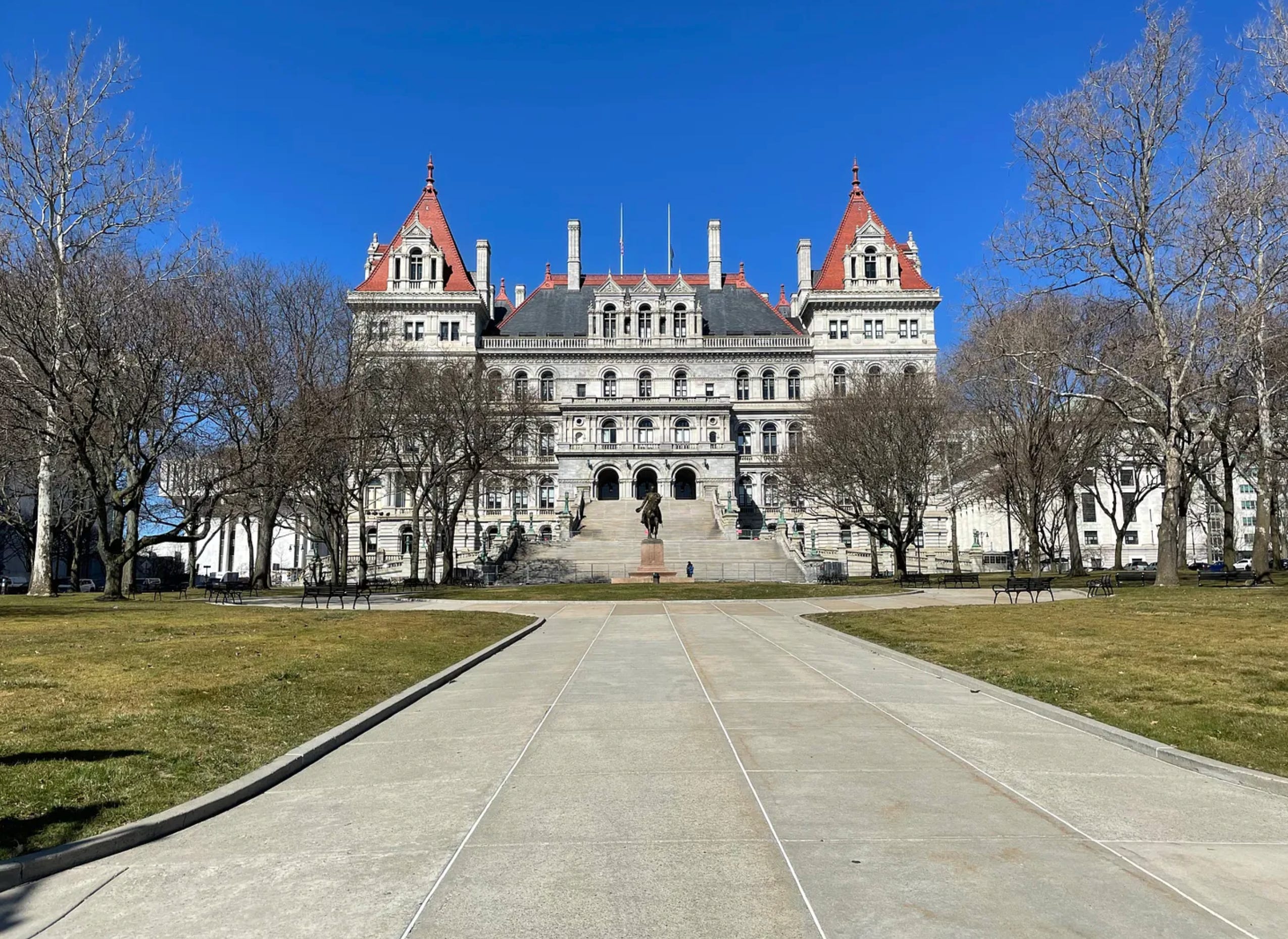 The Weekly Poop - by Brad Aaron - The Scoop New York