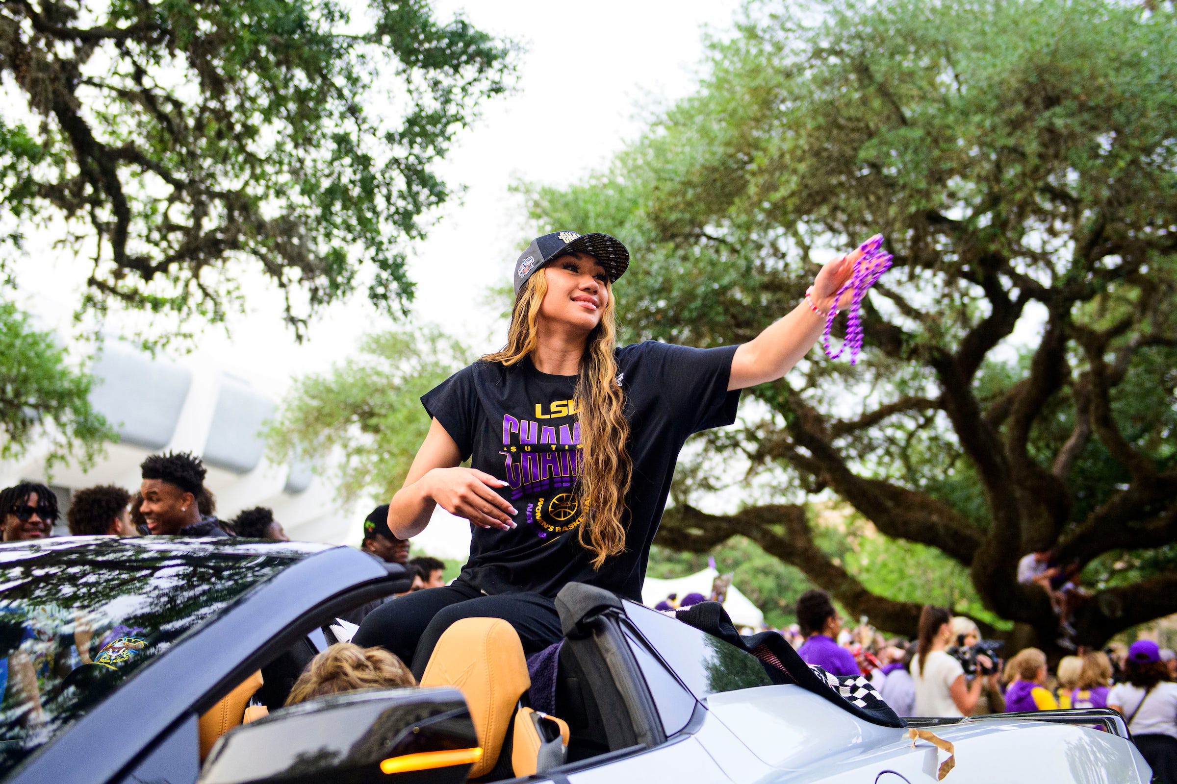 Last-Tear Poa's historic run has her on top of the college basketball world