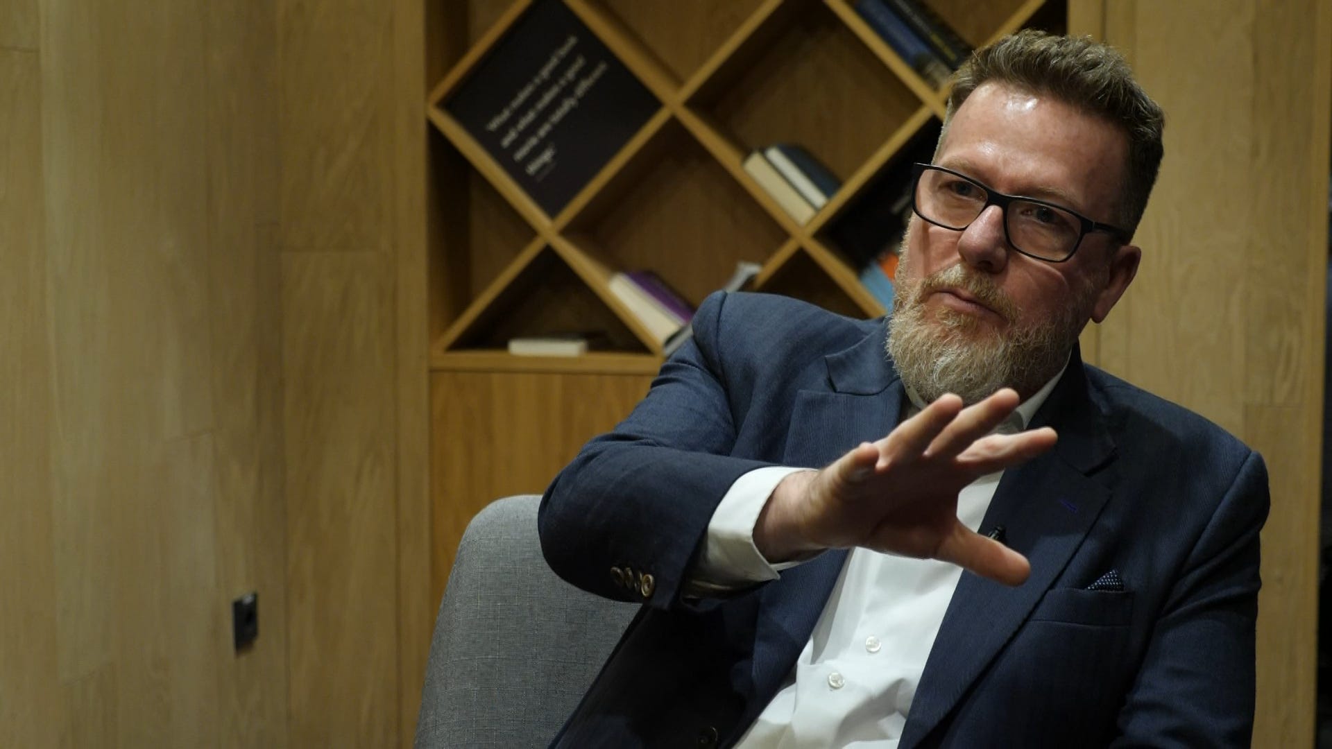 Professor Martin Neil: A Critique of Covid Narrative, Lack of Academic ...