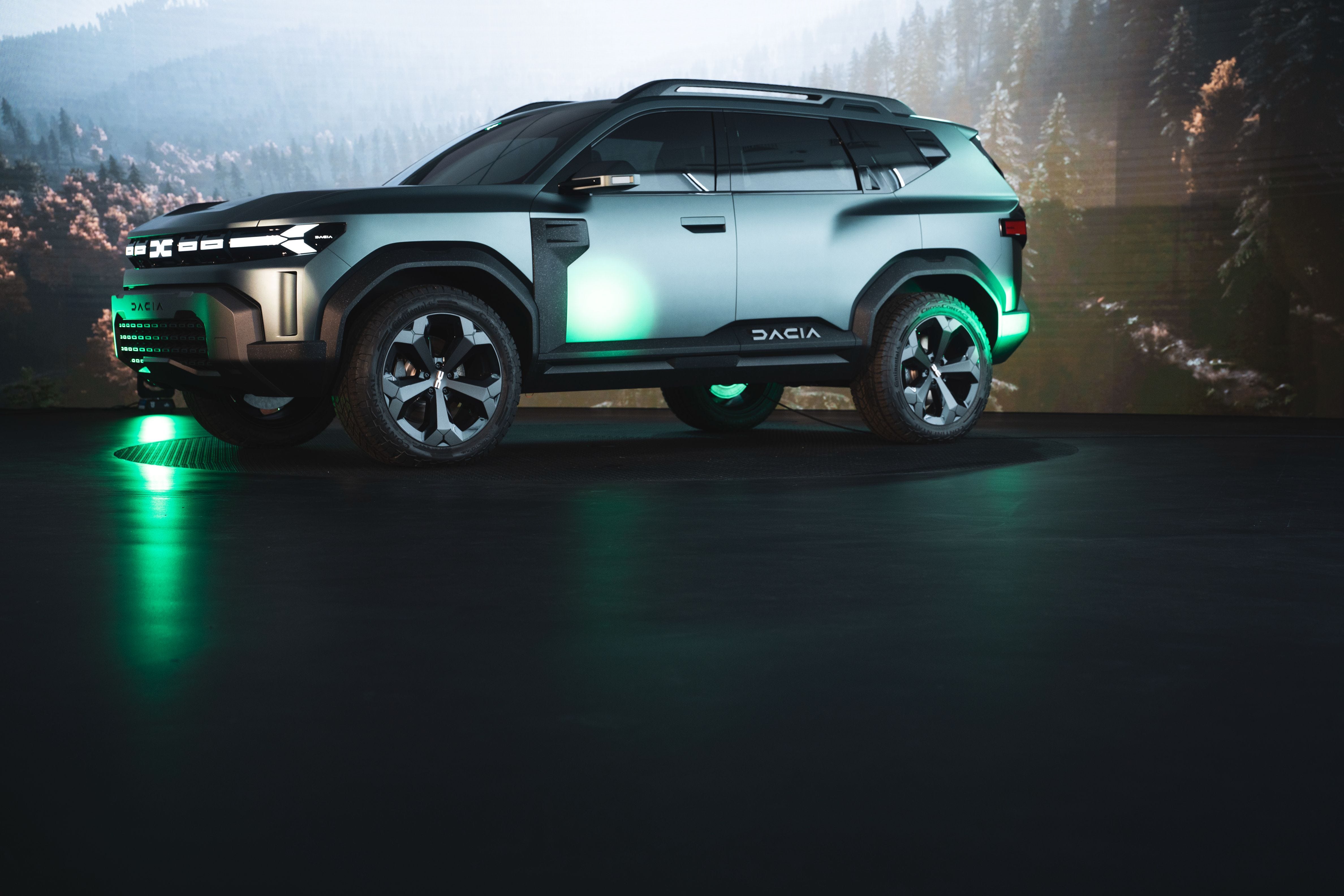 Noul Duster vine imediat - by Tudor Rus - Meșteri în Mașini