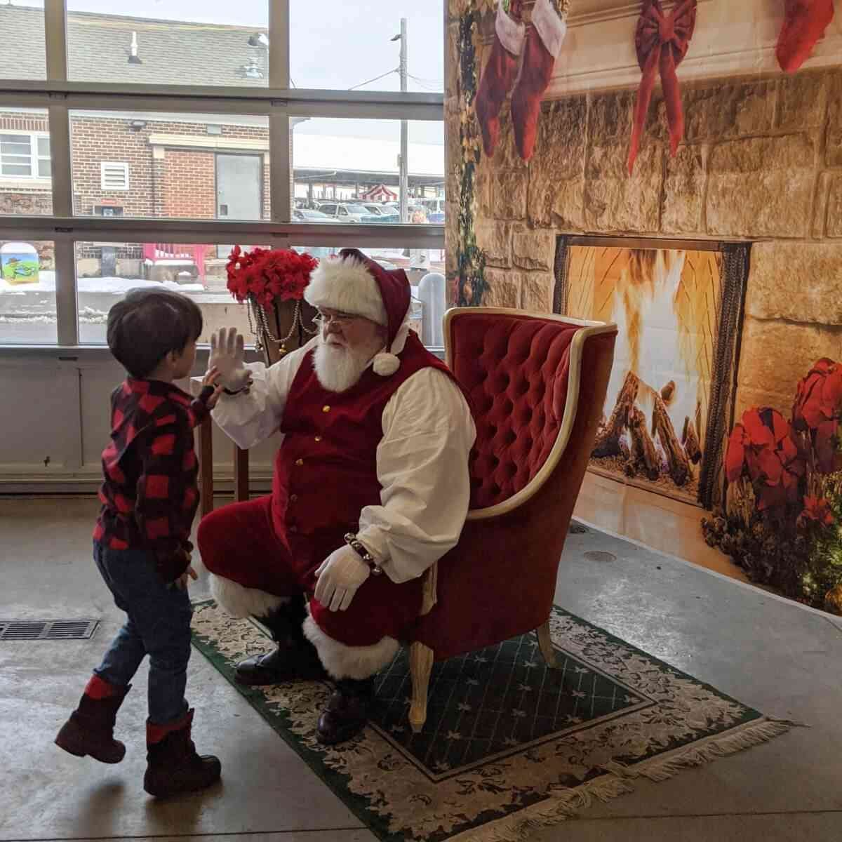 Your 2024 Holiday Spirit Guide