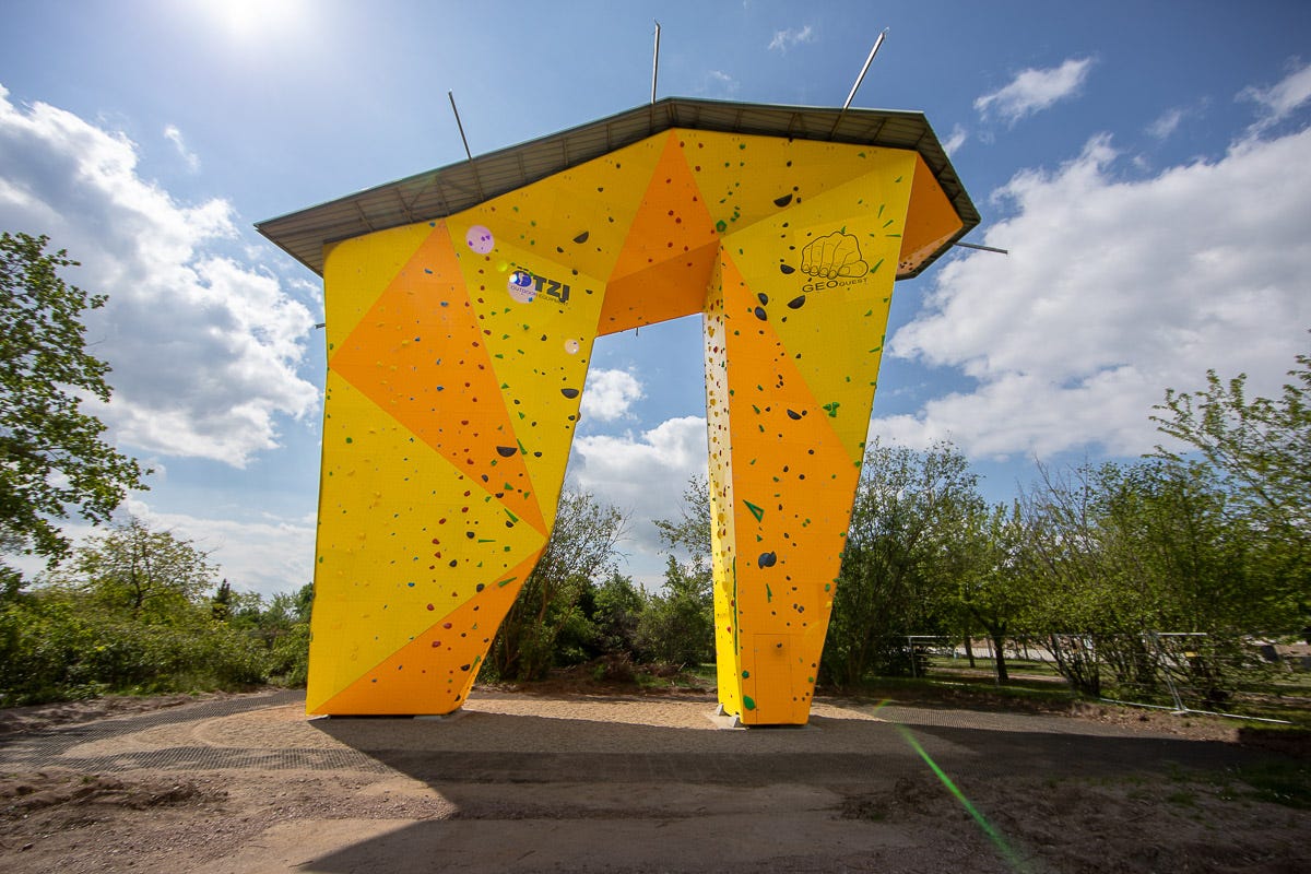 About - The Cambridge Arch Project