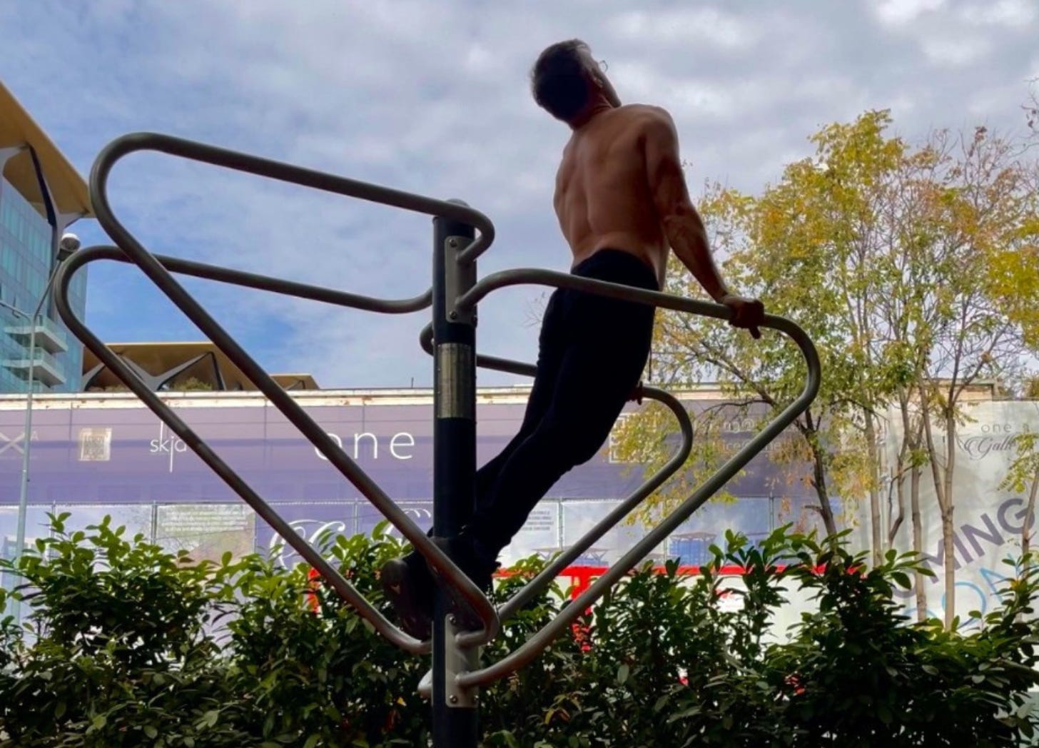 Ce analize fac (2023) - by Valentin Bunea