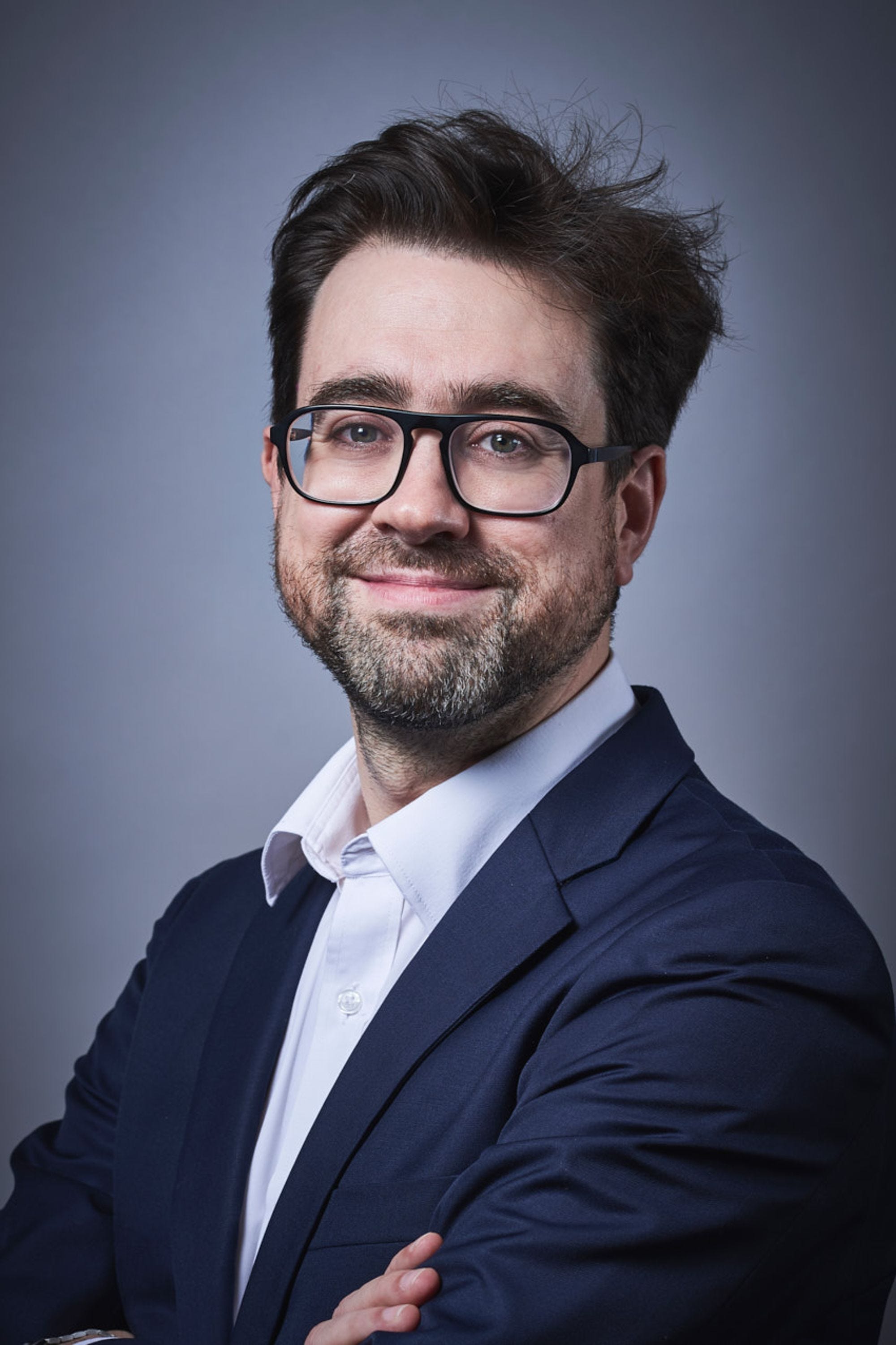 De la Théorie à la Pratique : l'implémentation de l'IA à la BPI, avec ...