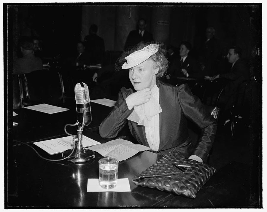 Entrevista Controversa de Adolf Hitler, Dorothy Thompson e Tucker ...