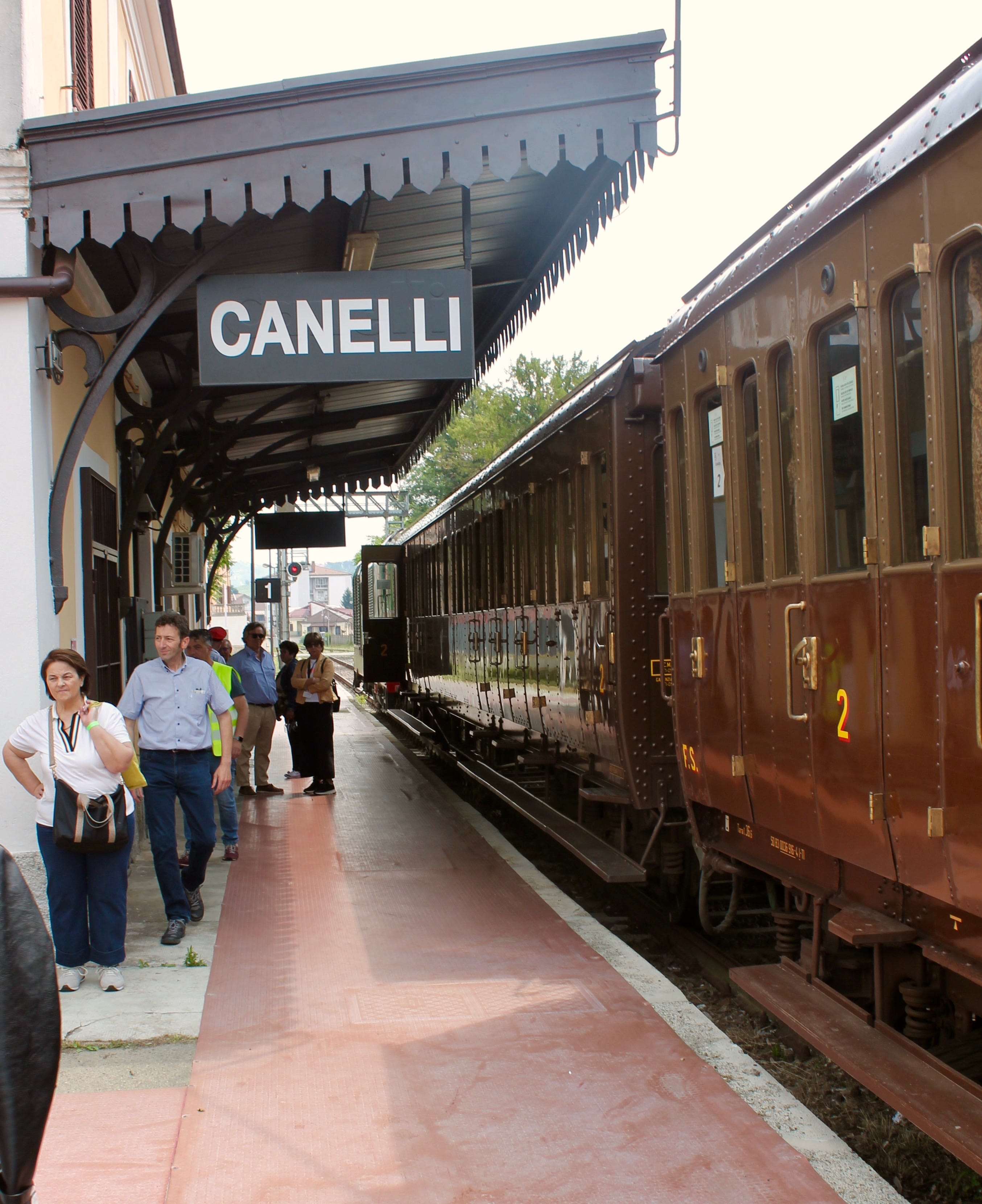 In Praise of Slow, Old Trains