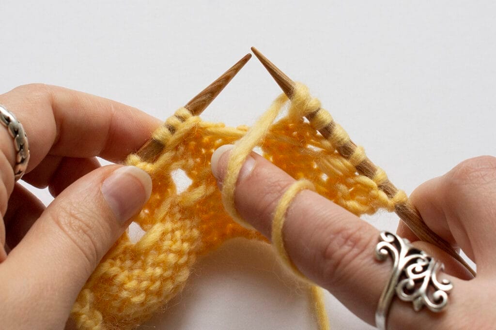 How to work a Sl-K3-PSSO - Knit Peeks from Knit Picks