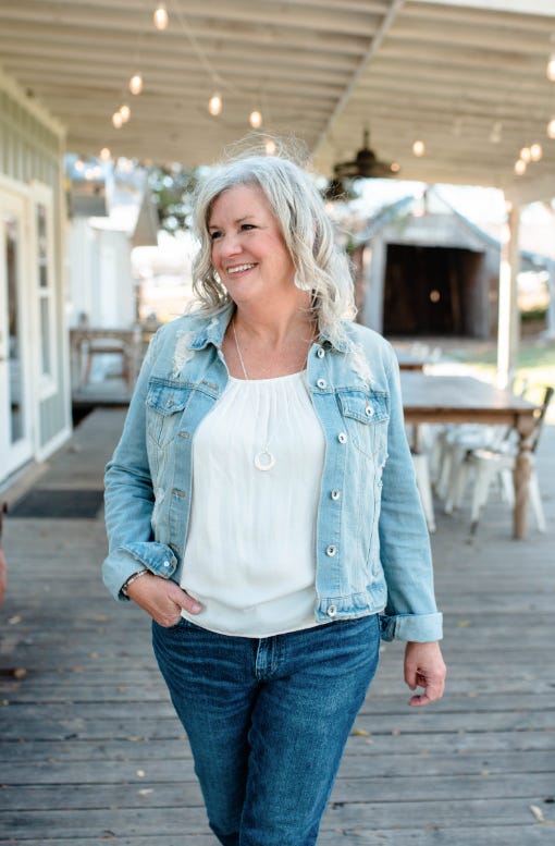 Mocktail Mashup - Ep 7. Annihilating the kids at checkers. Masters of Business and the Air ...