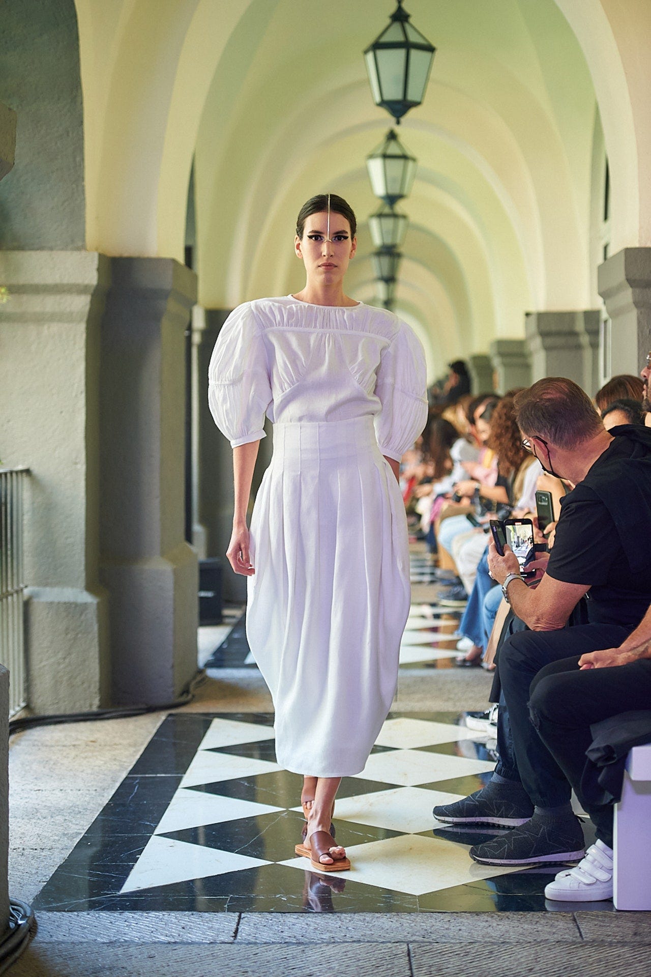 Guide to Meeting and Dating Models - by BowTied Passport