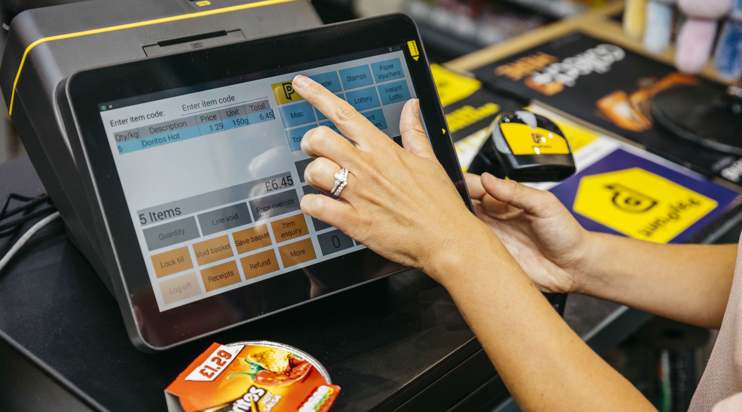 Betting on UK Retail: PayPoint (LON:PAY)